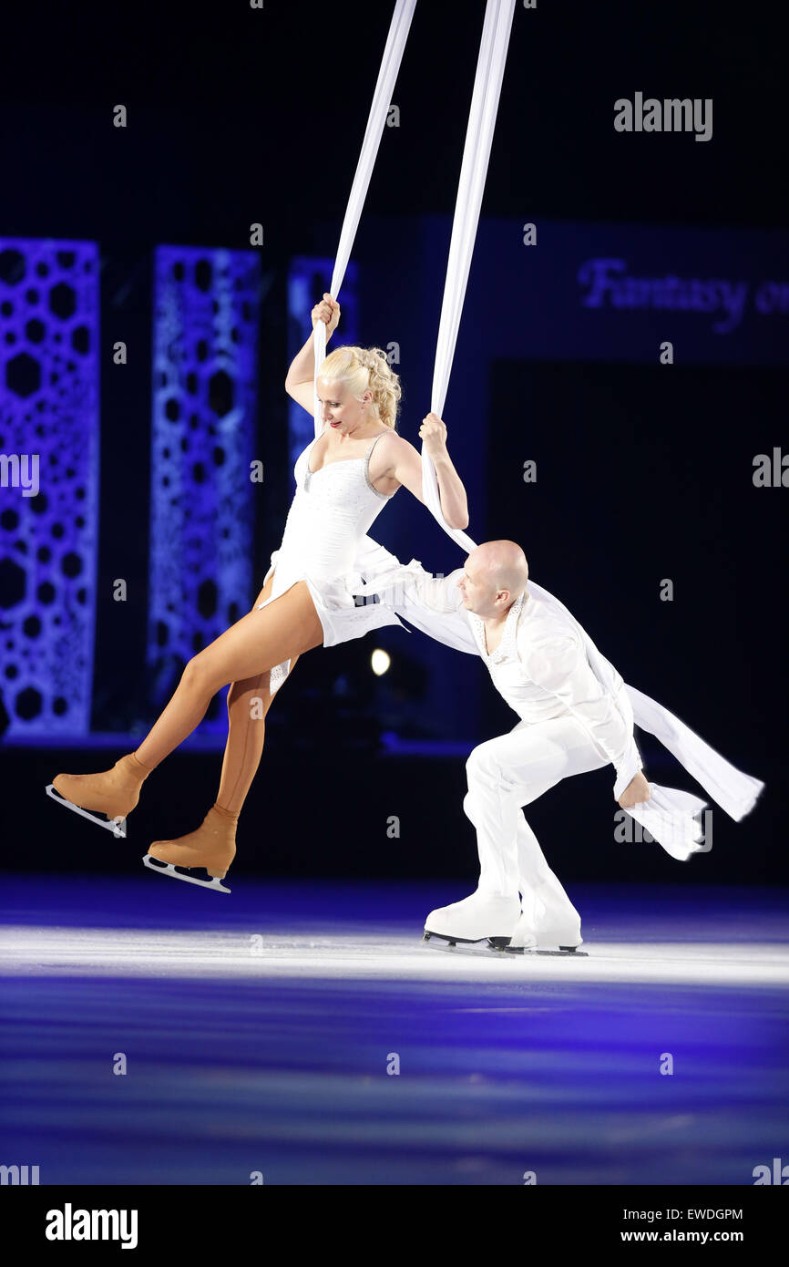 Ekaterina and alexander chesna hi-res stock photography and images - Alamy