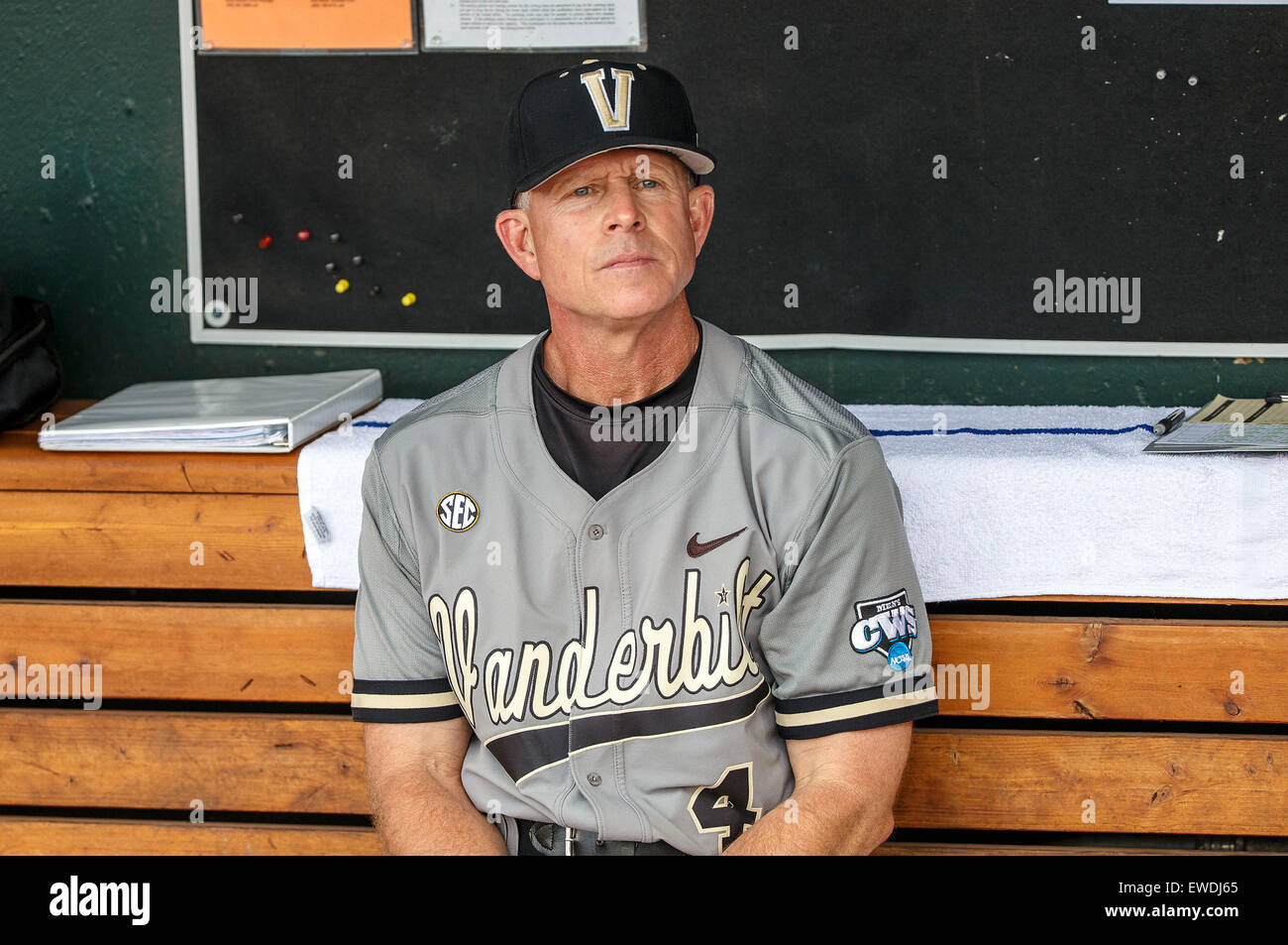 Omaha, Nebraska, USA. 23rd June, 2015. Vanderbilt head coach Tim Corbin ...
