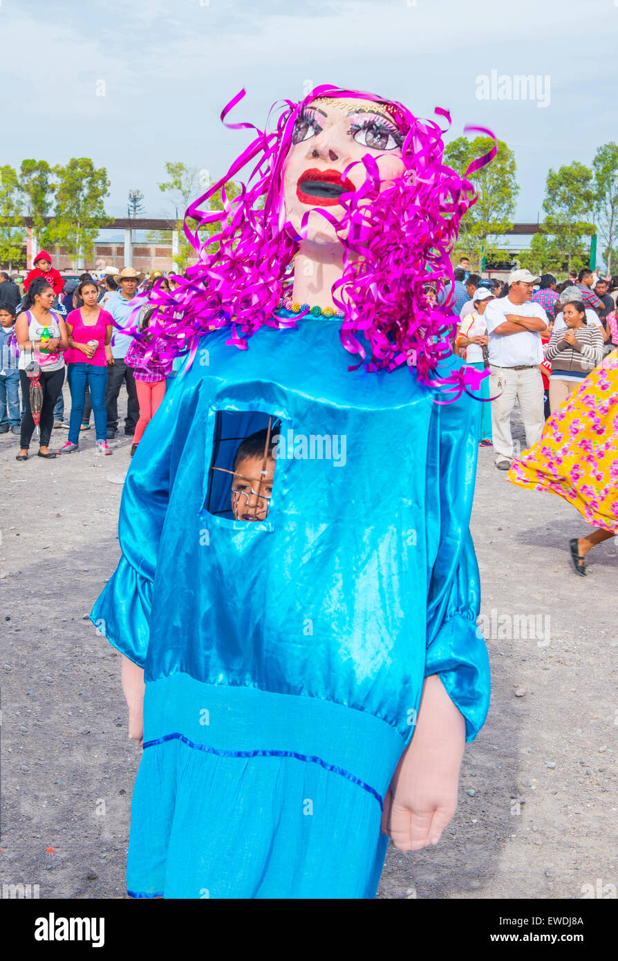 Mojigangas at the festival of Valle del Maiz San Miguel de Allende ...