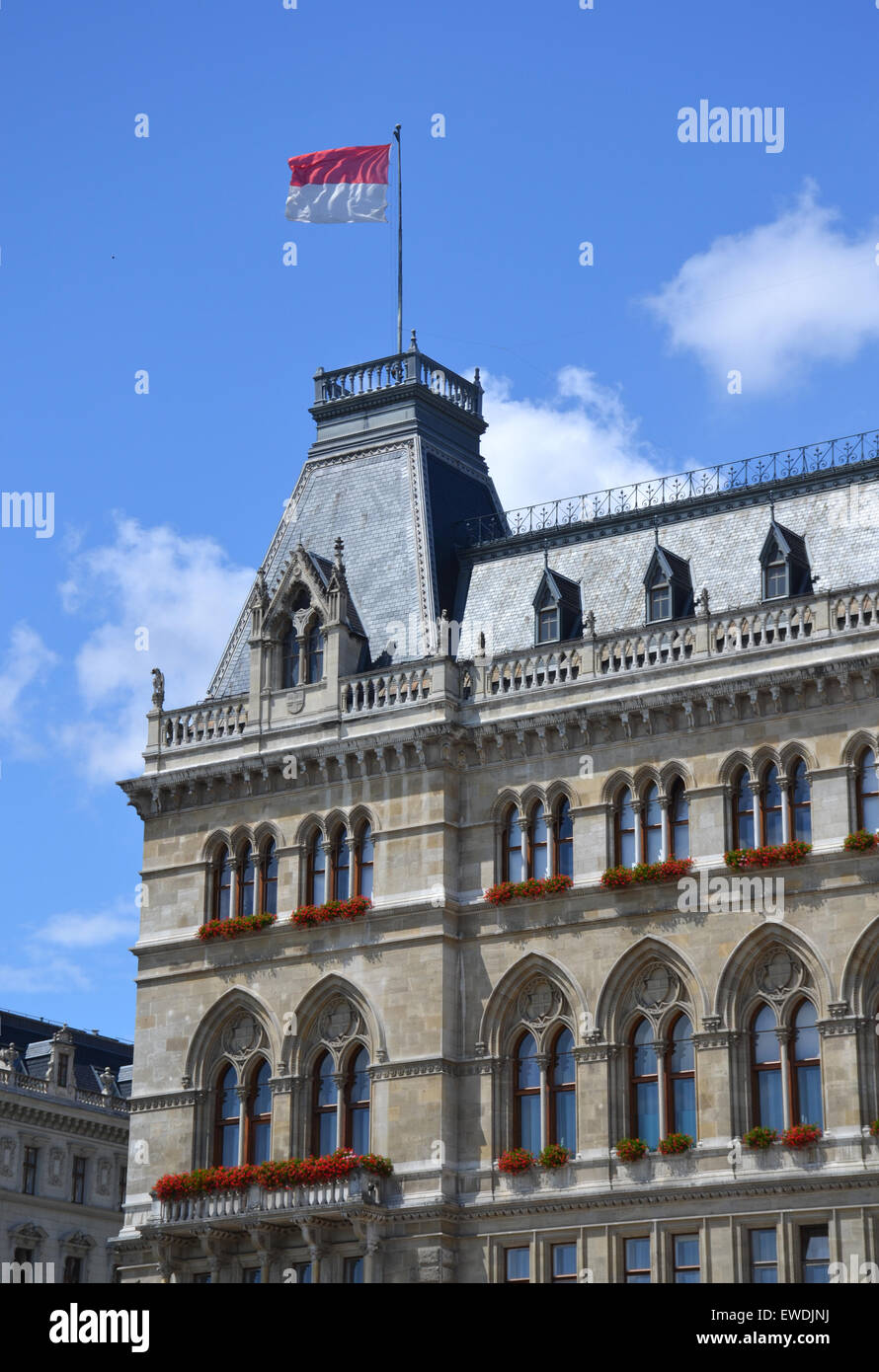 Vienna city hall square hi-res stock photography and images - Alamy