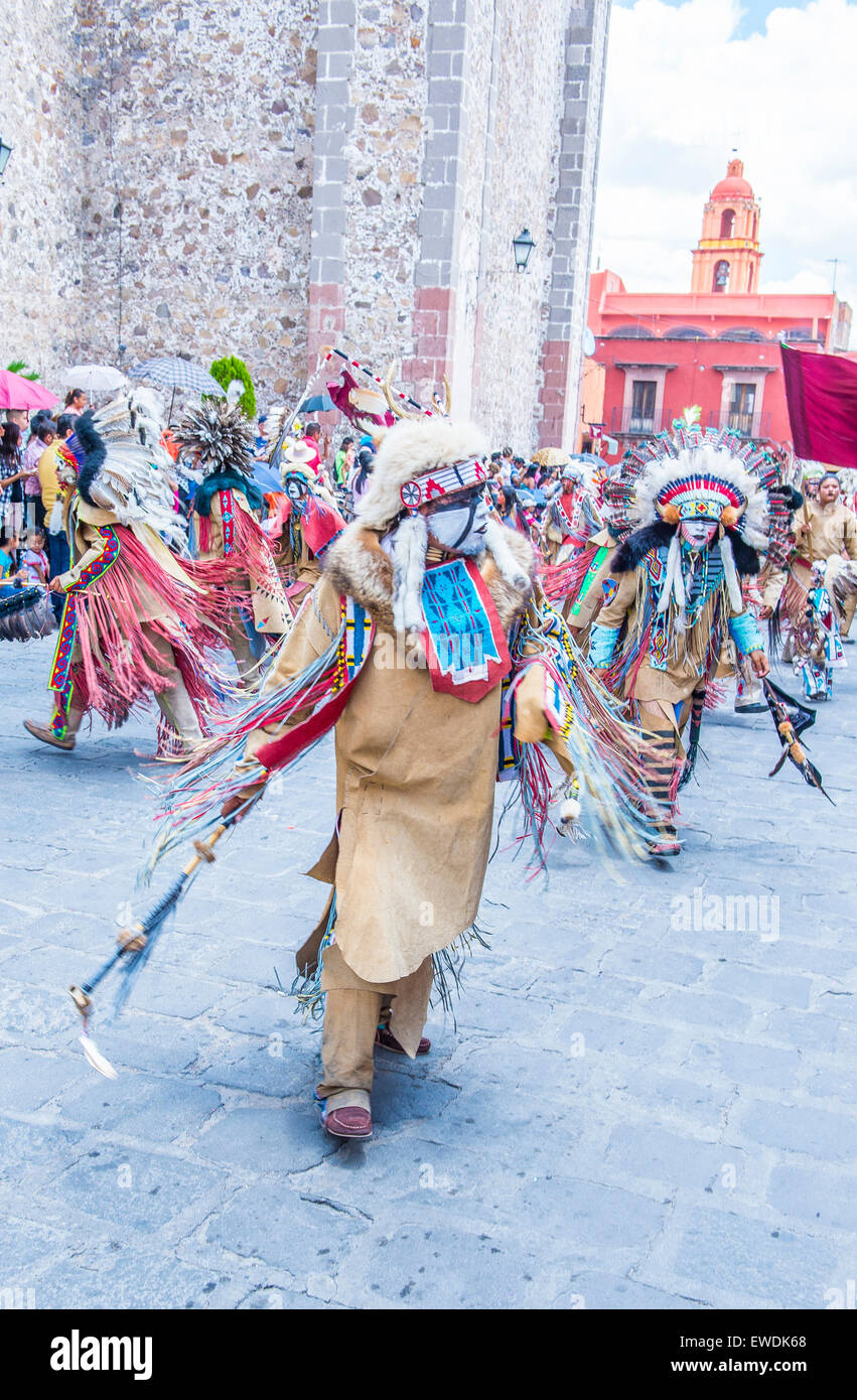 Native Americans with traditional costume participates at the festival ...