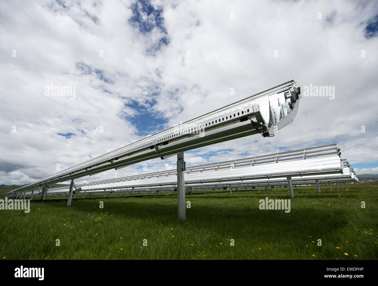 China panda solar panel hi-res stock photography and images - Alamy