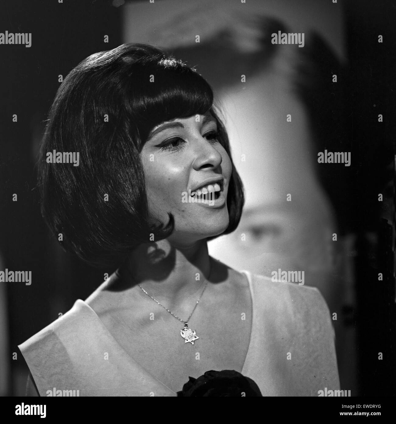 Helen shapiro hi-res stock photography and images - Alamy