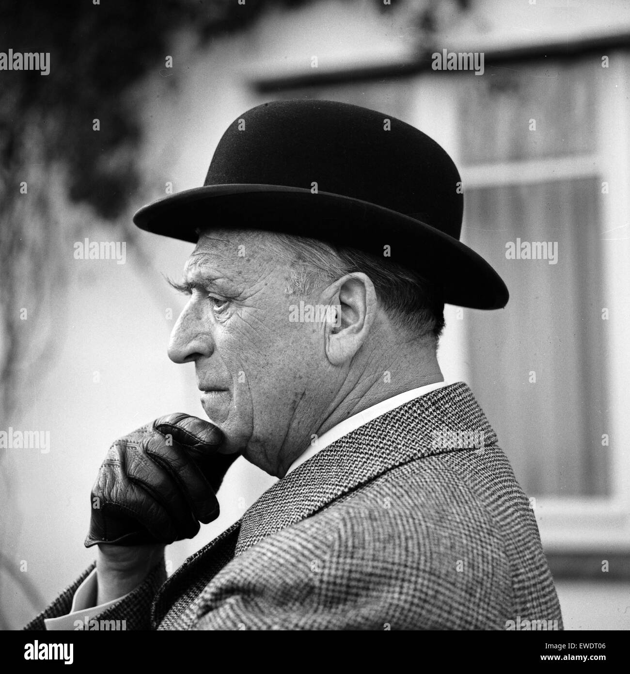 Deutscher Schauspieler Robert Meyn in Hamburg, Deutschland 1960er Jahre ...