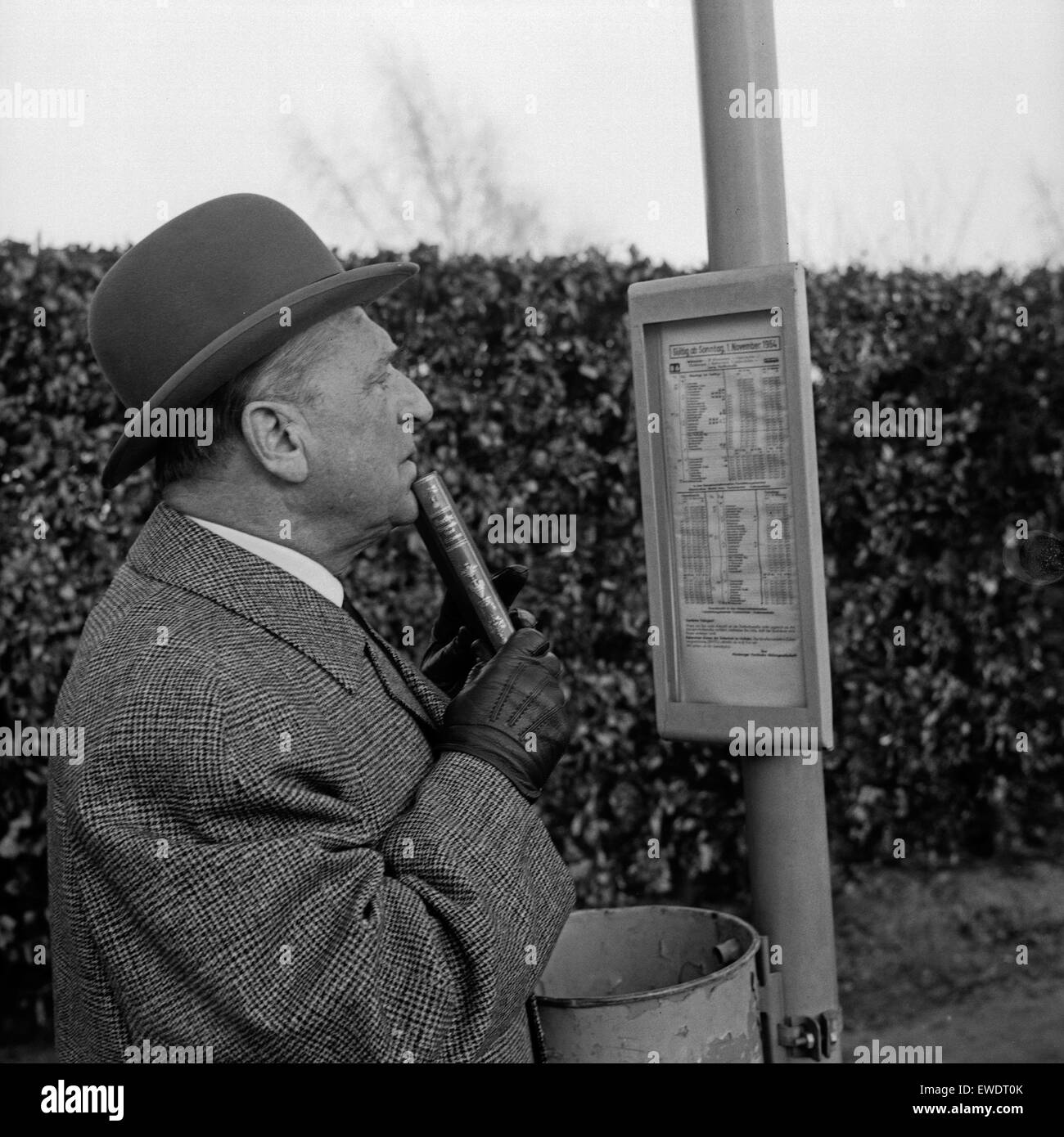 Deutscher Schauspieler Robert Meyn in Hamburg, Deutschland 1960er Jahre ...