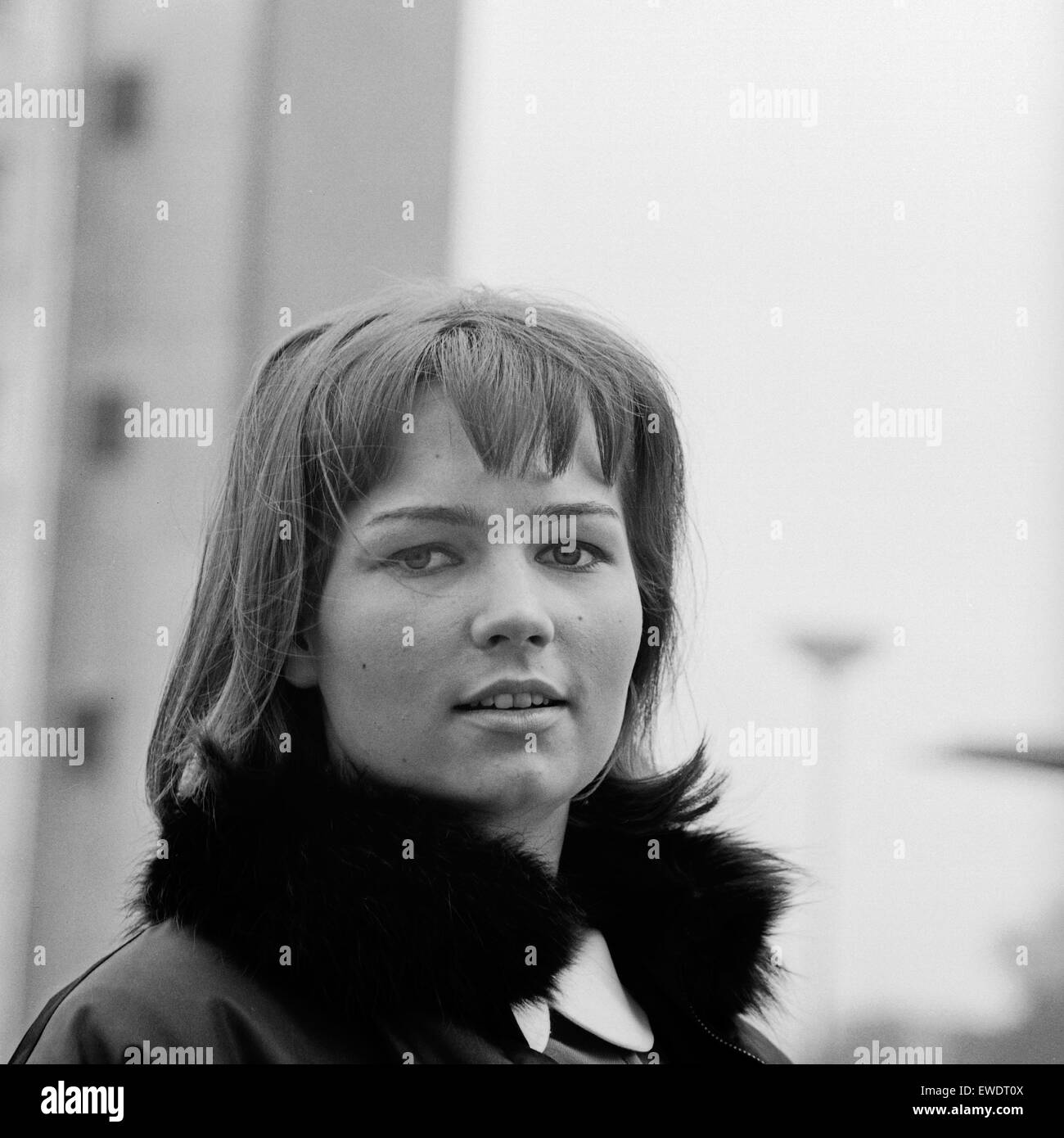 Deutsche Schauspielerin Monika Schütze, Deutschland 1960er Jahre ...