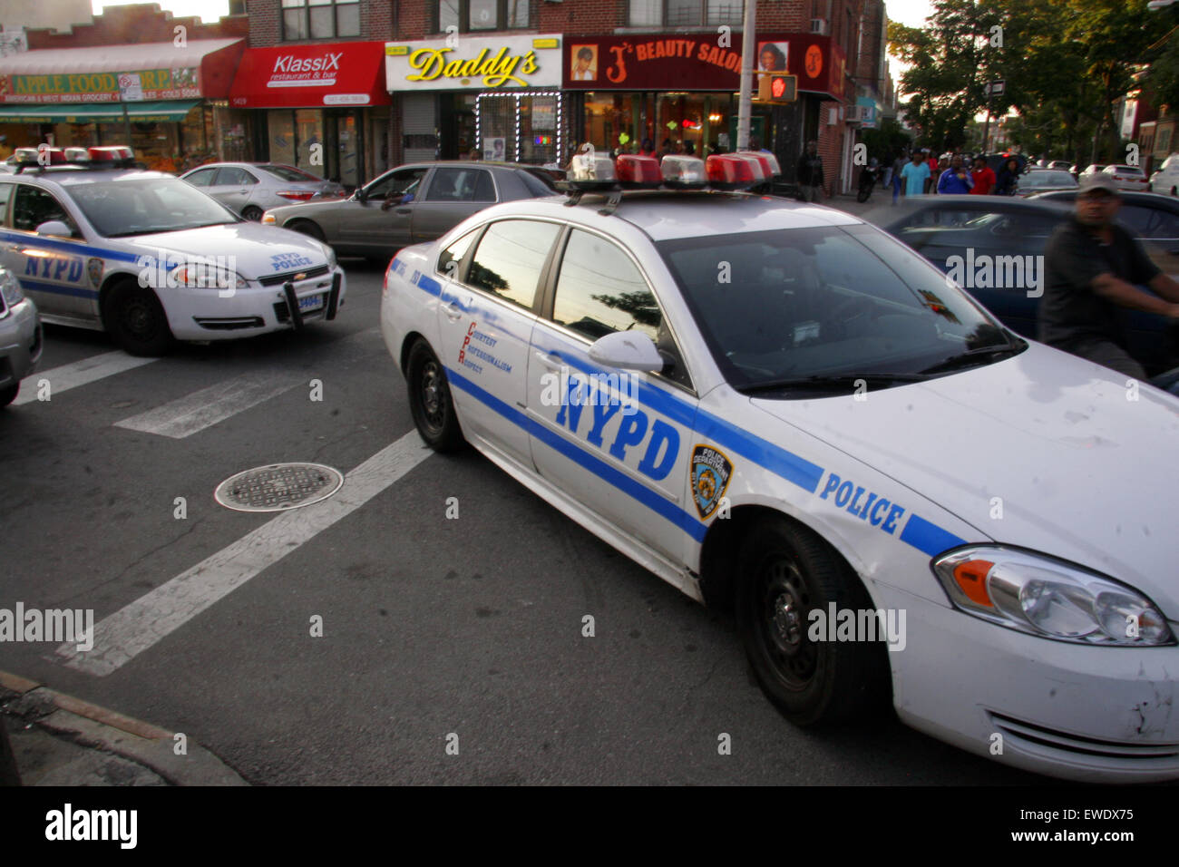 Nypd police cars hi-res stock photography and images - Alamy