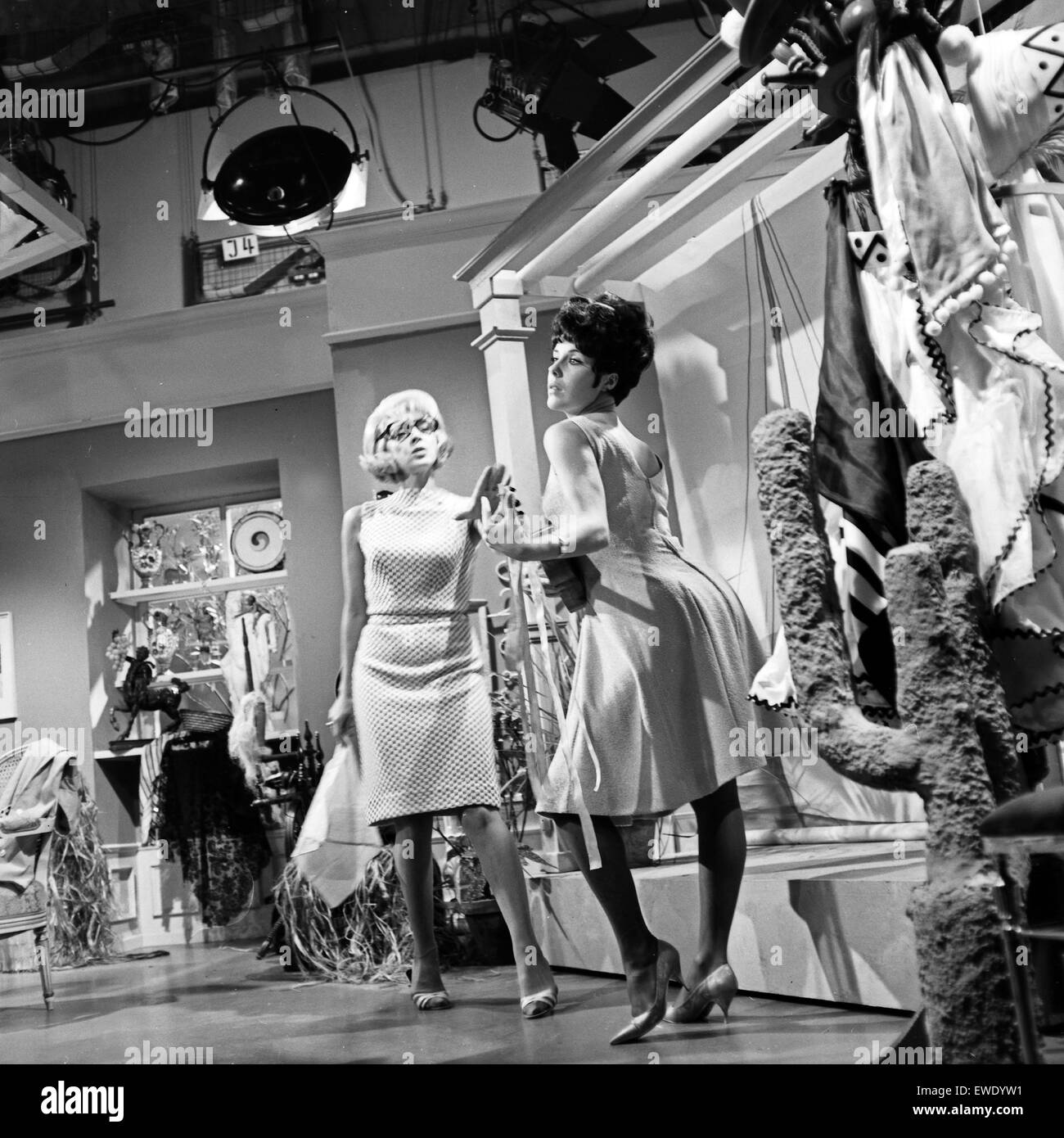 Tänzerin Maria Litto, Deutschland 1960er Jahre. Dancer Maria Litto ...