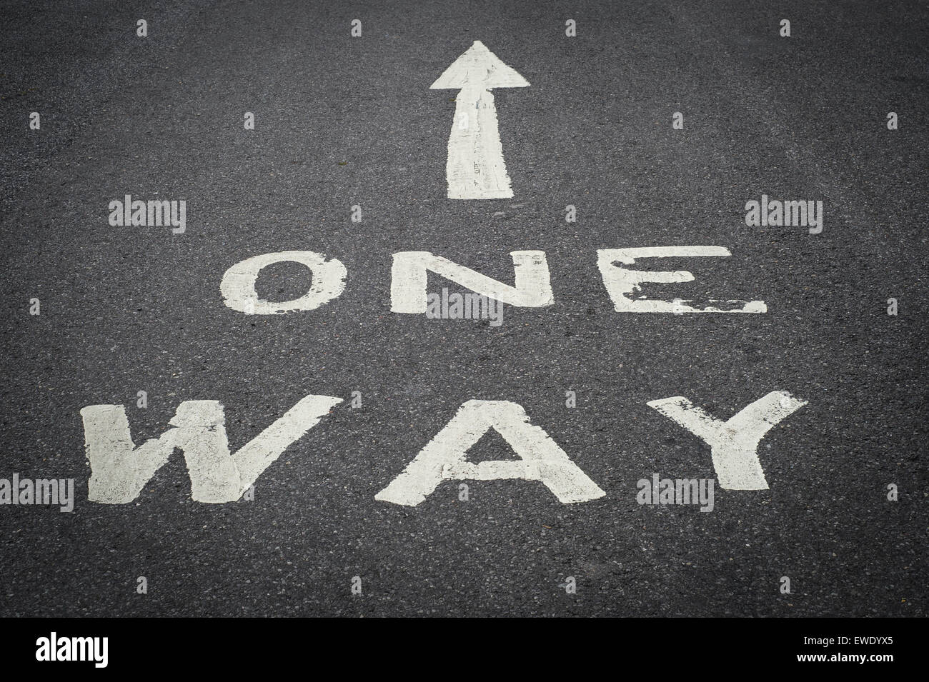 One way road hi-res stock photography and images - Alamy