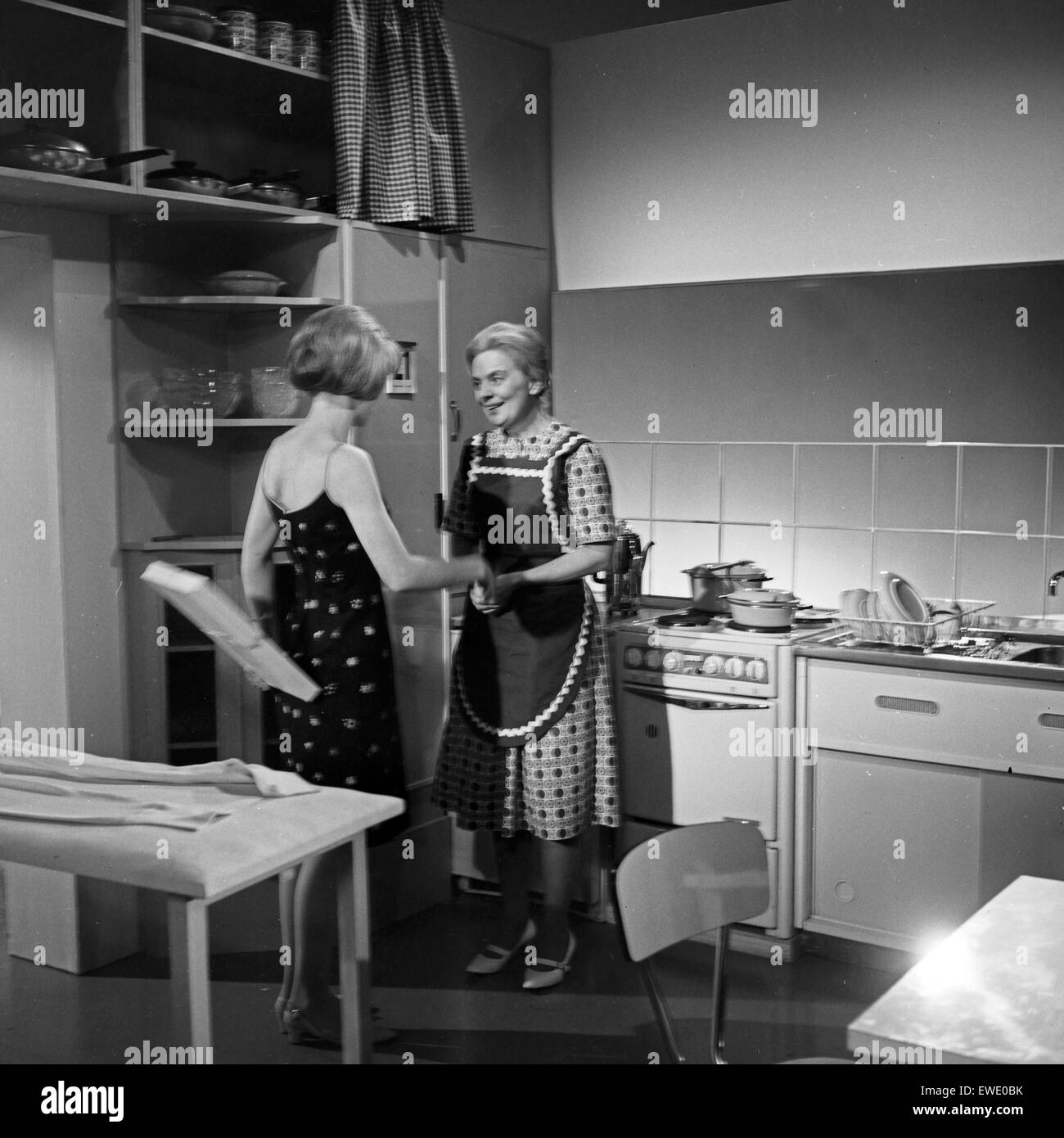 Hamburger Volksschauspielerin Heidi Kabel mit ihrer Tochter Heidi ...