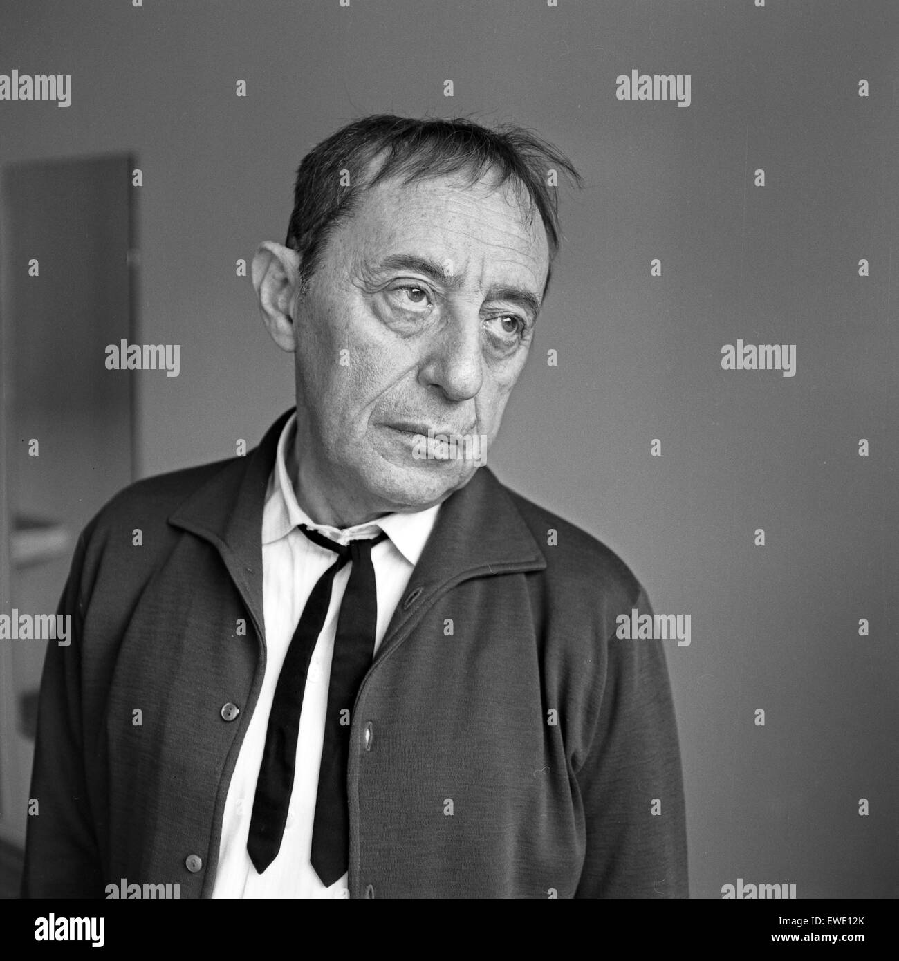 Deutscher Schauspieler Curt Bois, Deutschland 1960er Jahre. German ...