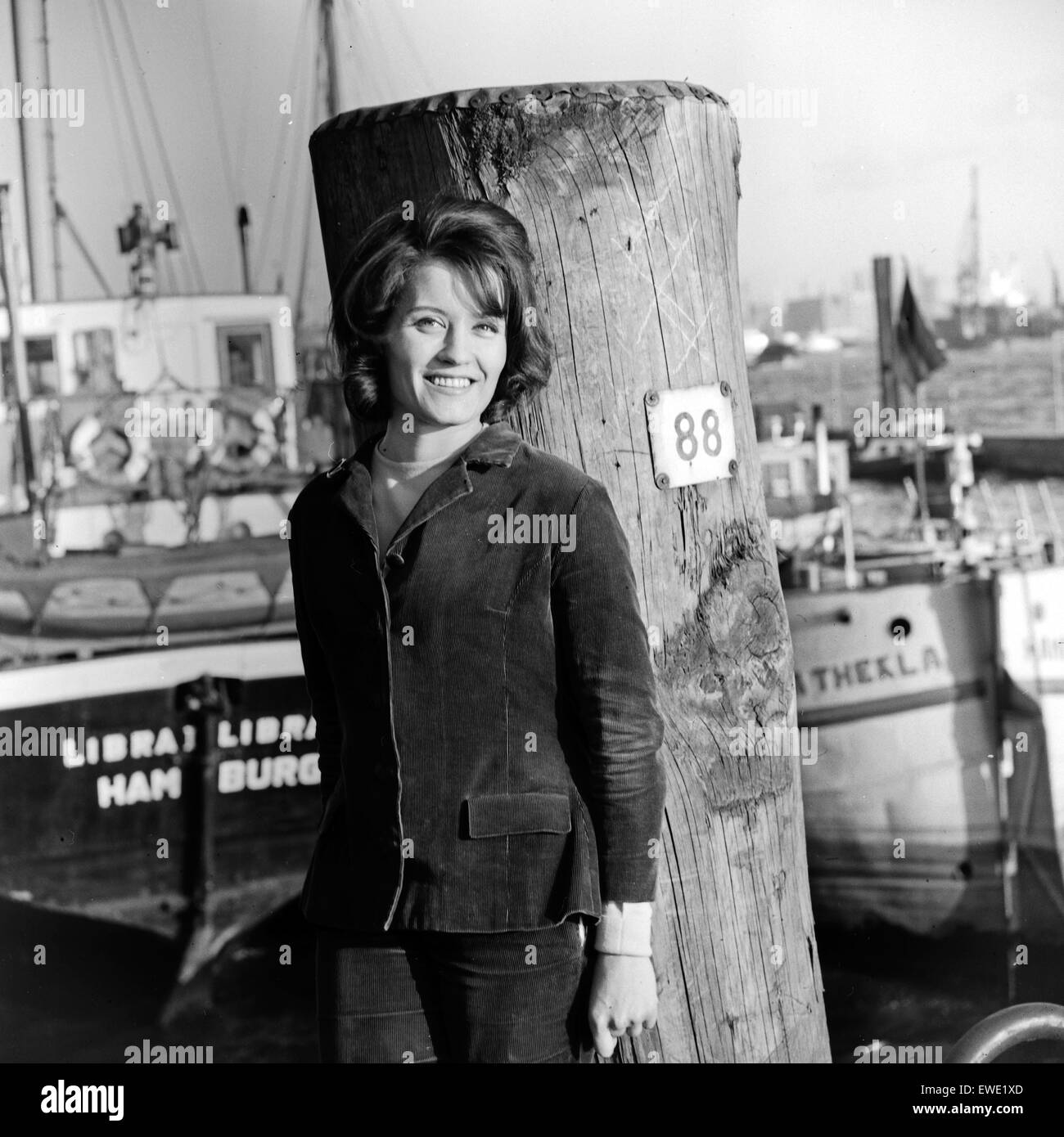 Schauspielerin Melanie Nieuwdonk in Hamburg, Deutschland 1960er Jahre ...