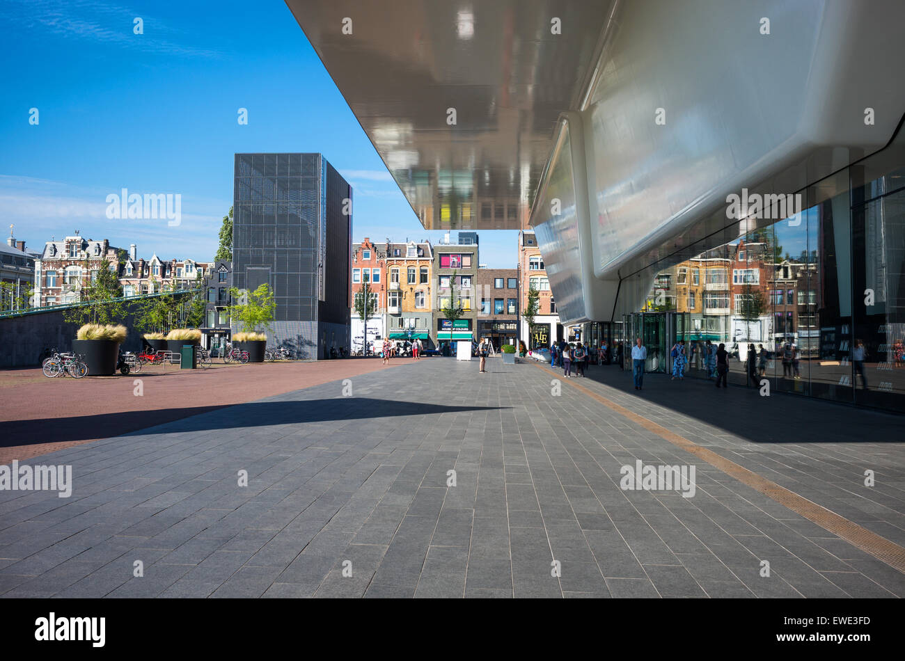 Amsterdam, people and architectures in the Museum plain Stock Photo - Alamy