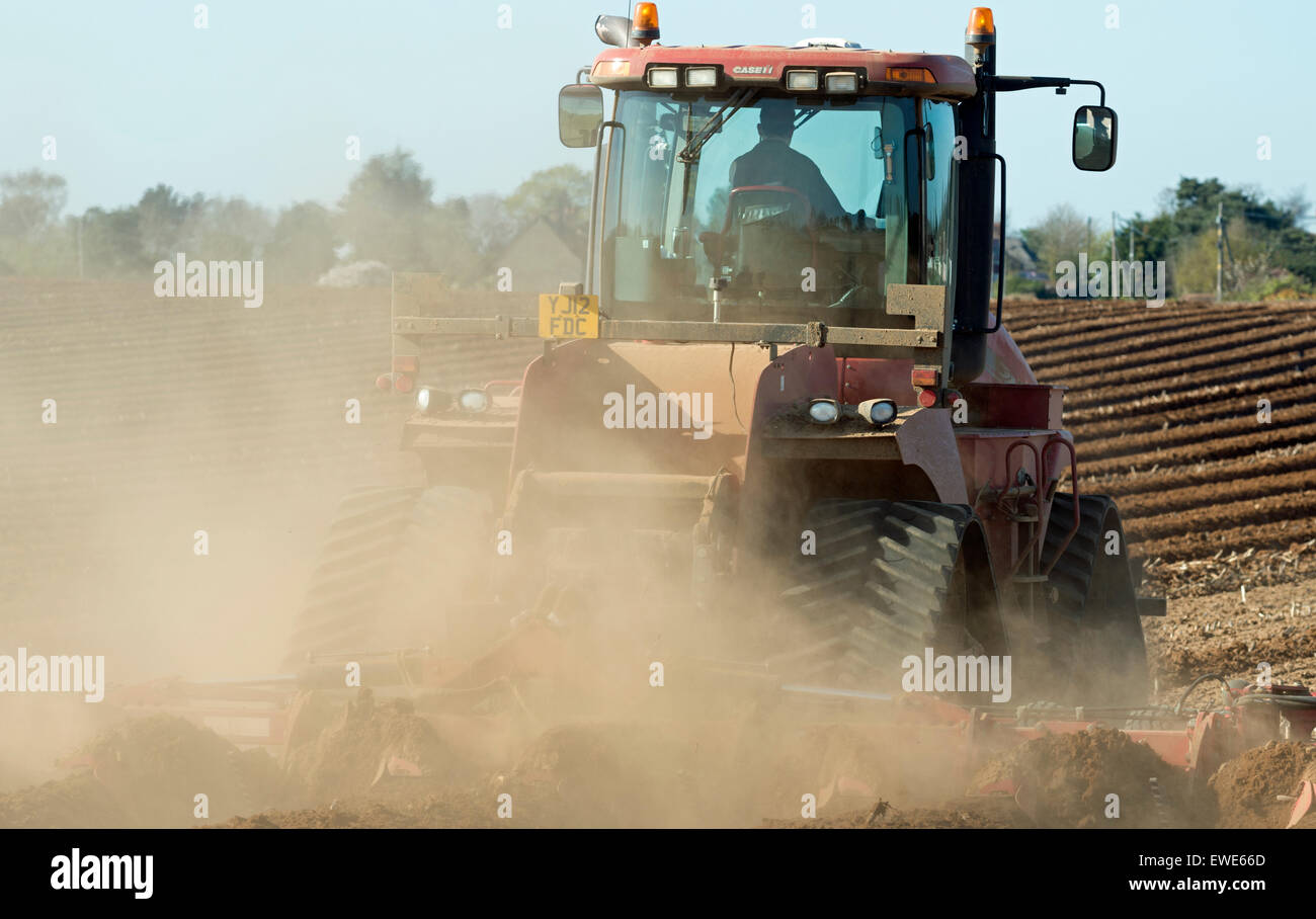 Farrow forming hi-res stock photography and images - Alamy