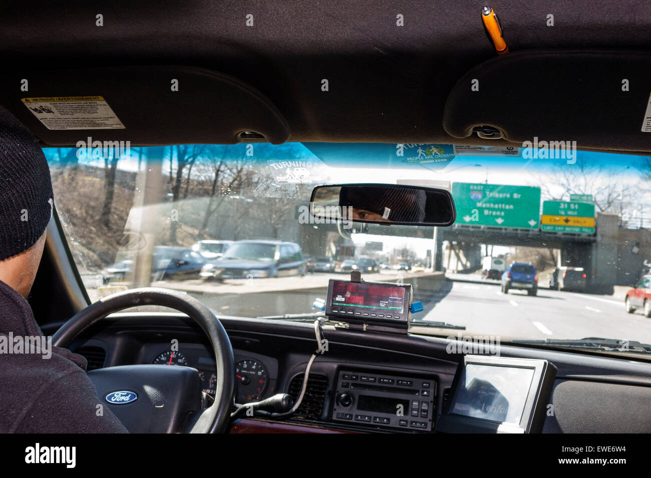 Nyc taxi driver hi-res stock photography and images - Alamy