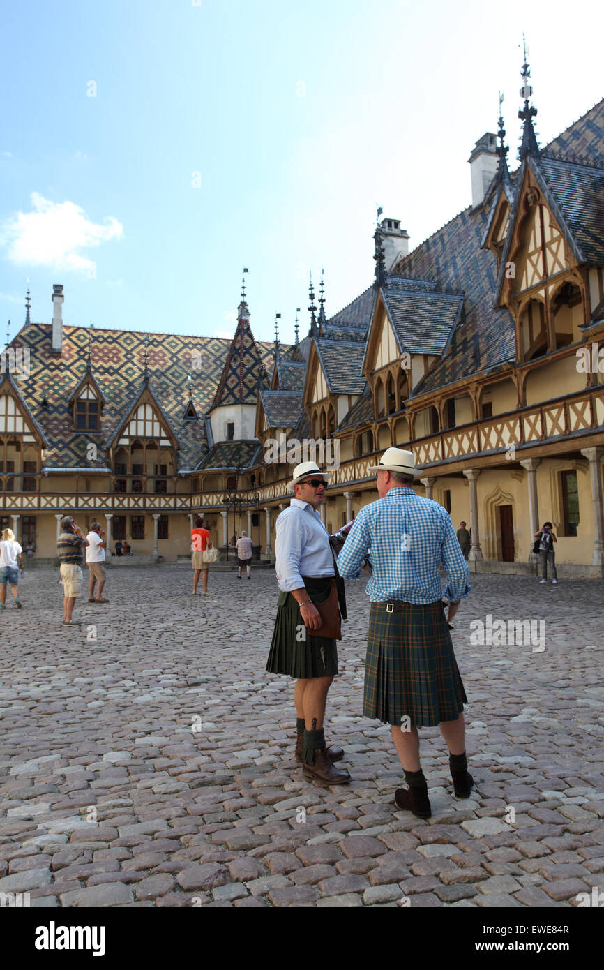 Hospices de Beaune, l'Hotel-Dieu founded by Nicolas Rolin and his wife ...
