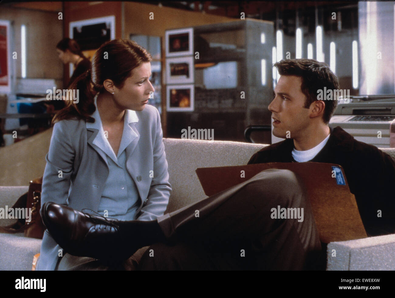 Gwyneth paltrow ben affleck bounce hi-res stock photography and images ...