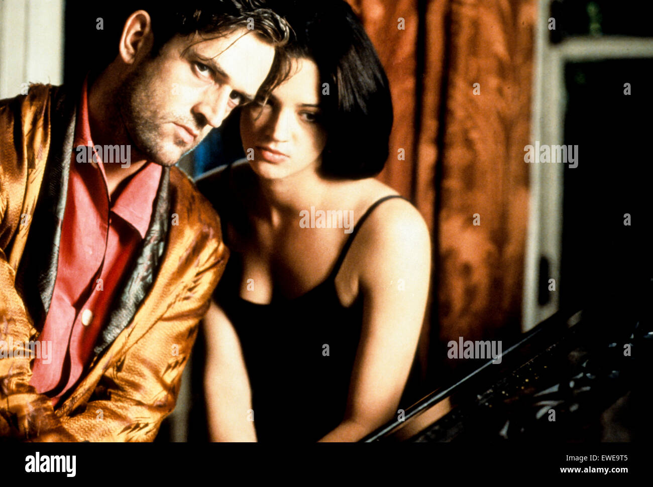 B monkey hi-res stock photography and images - Alamy