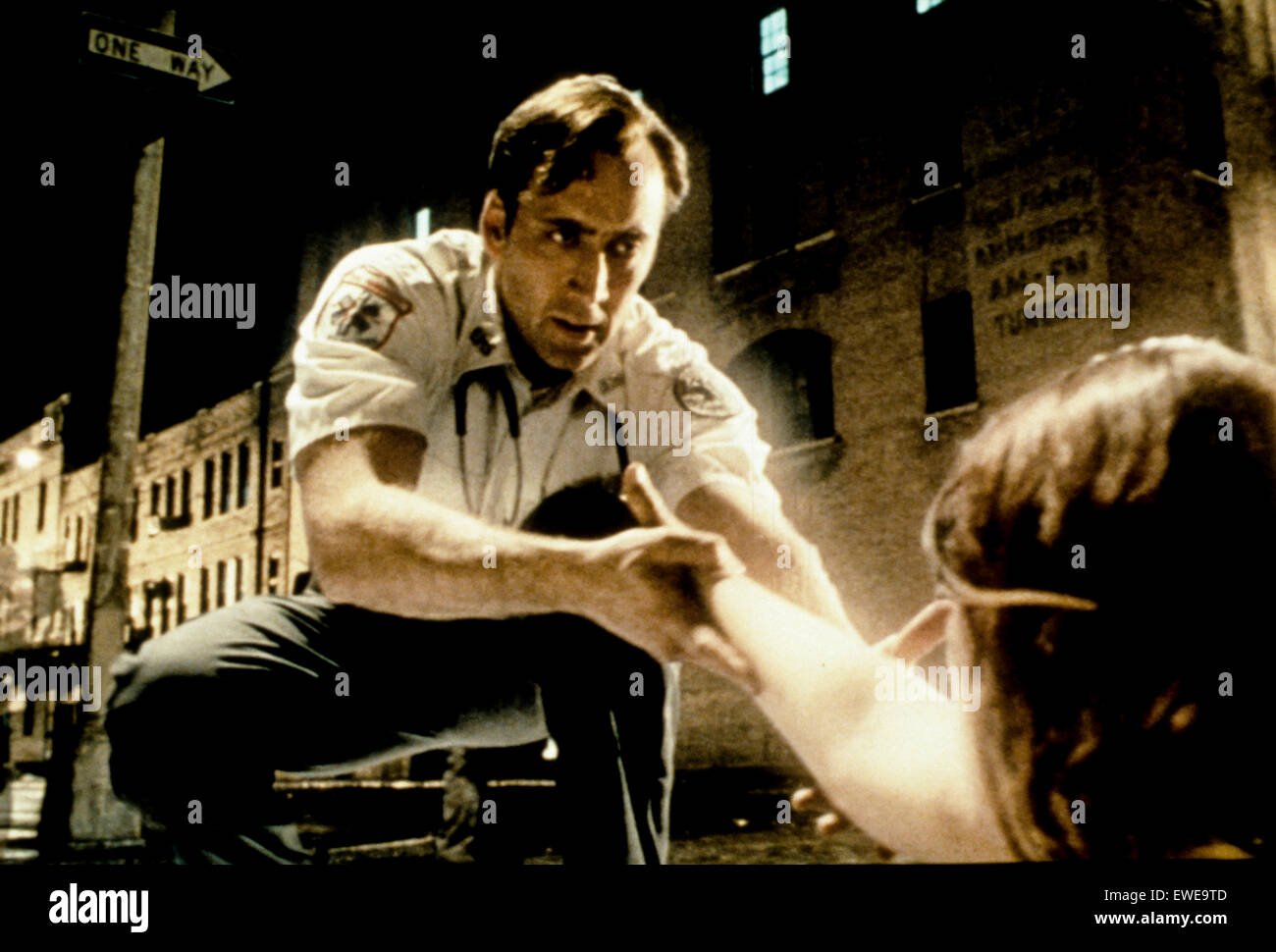 Bringing out the dead 1999 hi-res stock photography and images - Alamy