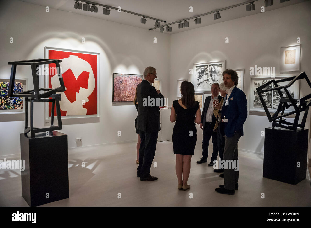 Masterpiece fair london hi-res stock photography and images - Alamy