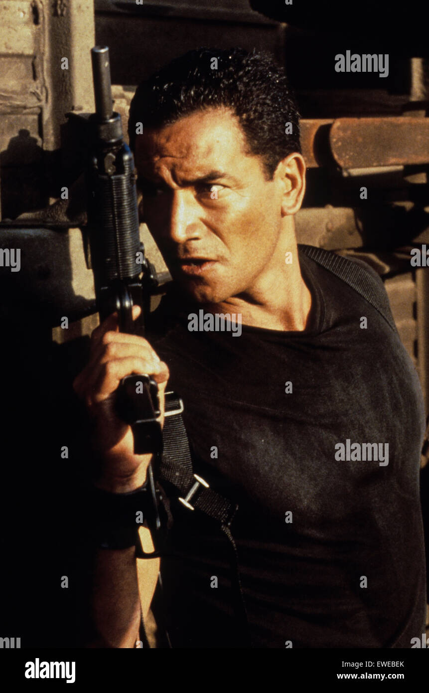 Barb wire barb wire temuera hi-res stock photography and images - Alamy