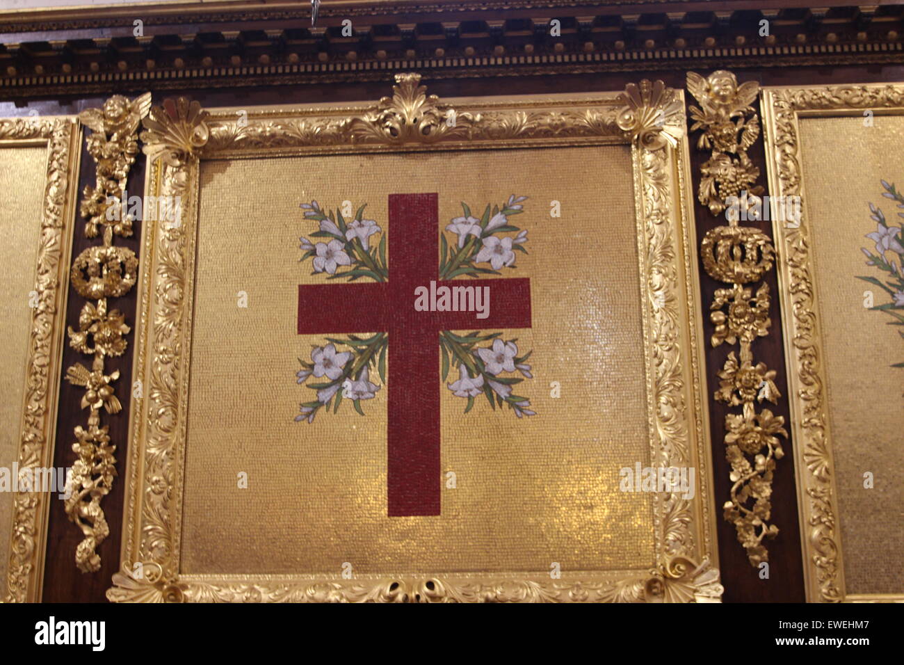 Mosaic reredos hi-res stock photography and images - Alamy