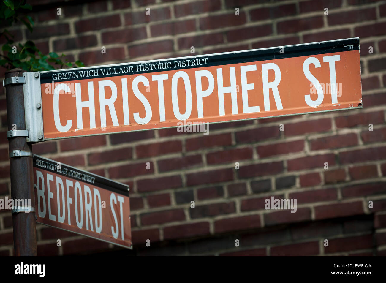 christopher street, street sign, sign, bedford street, intersection ...