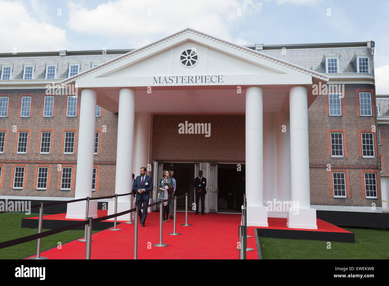 Masterpiece fair london hi-res stock photography and images - Alamy