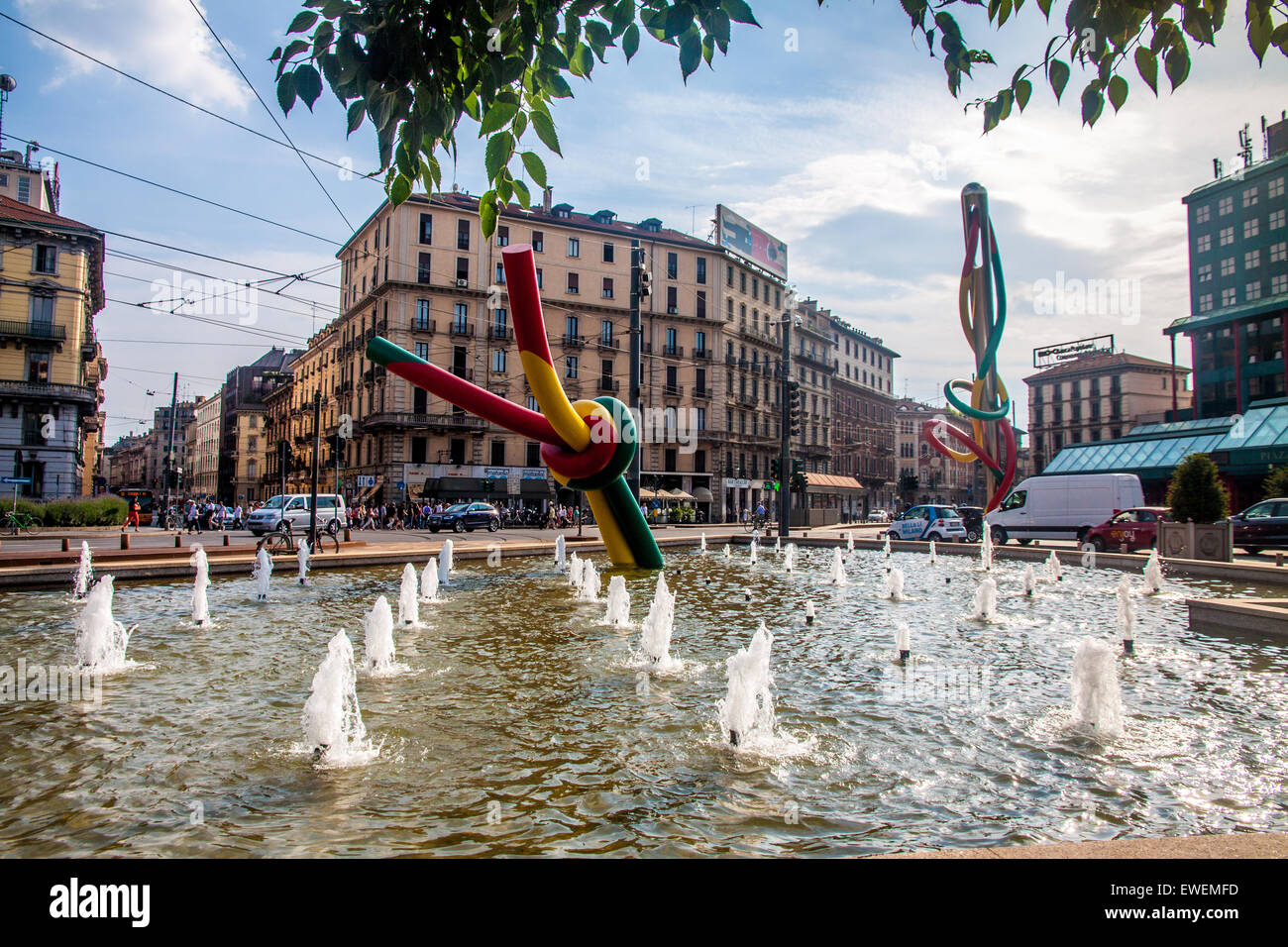 Ago filo nodo, famous sculpture in Milan Stock Photo - Alamy