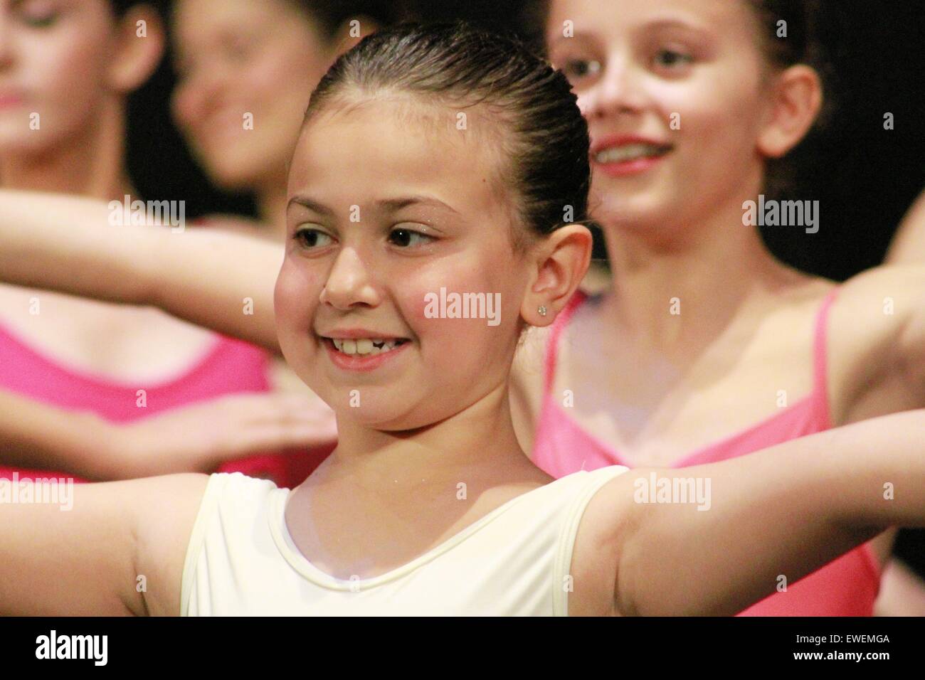 Child dancer hi-res stock photography and images - Alamy