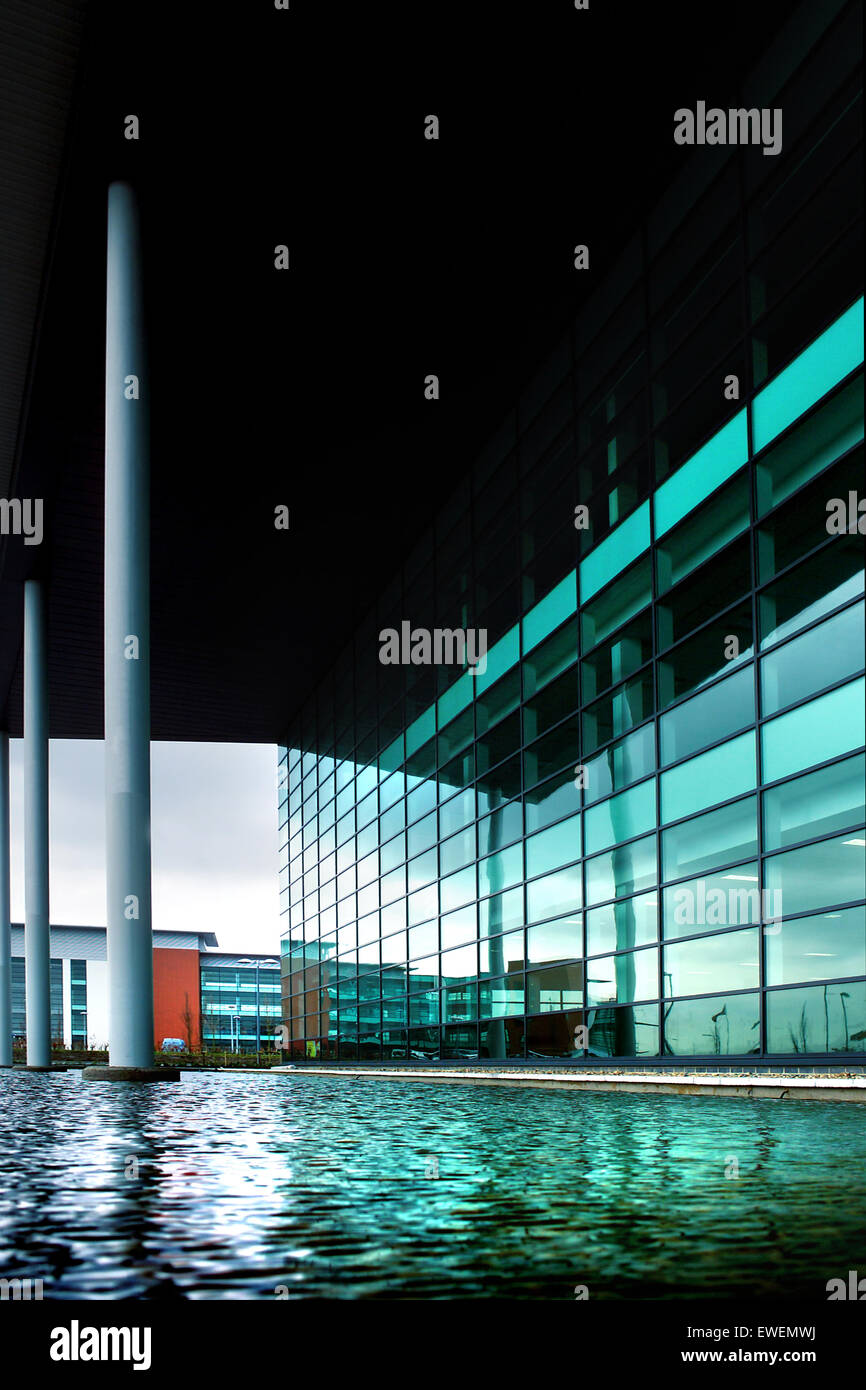 Modern glass architecture Stock Photo - Alamy