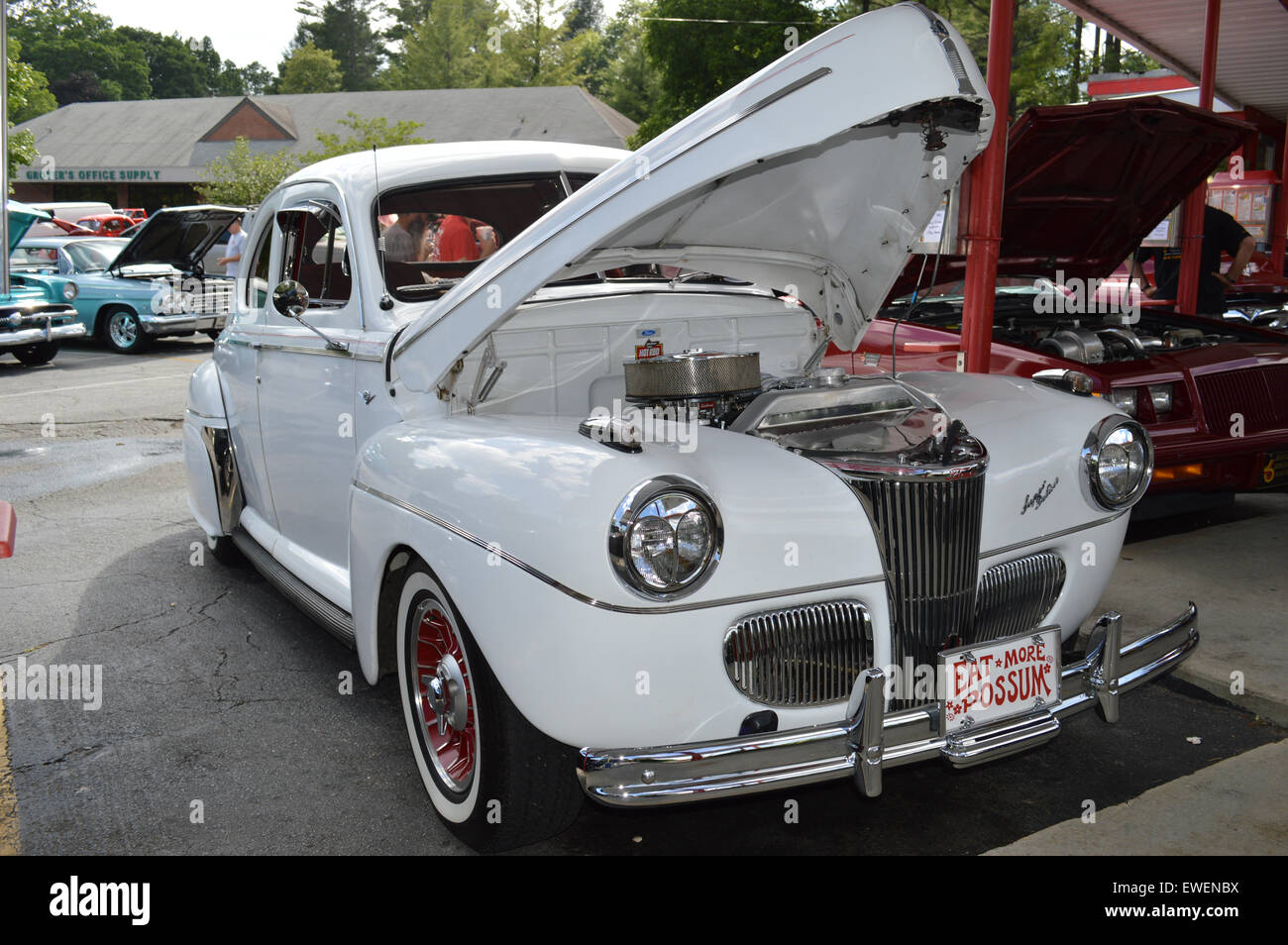 Vintage 40s car hi-res stock photography and images - Alamy