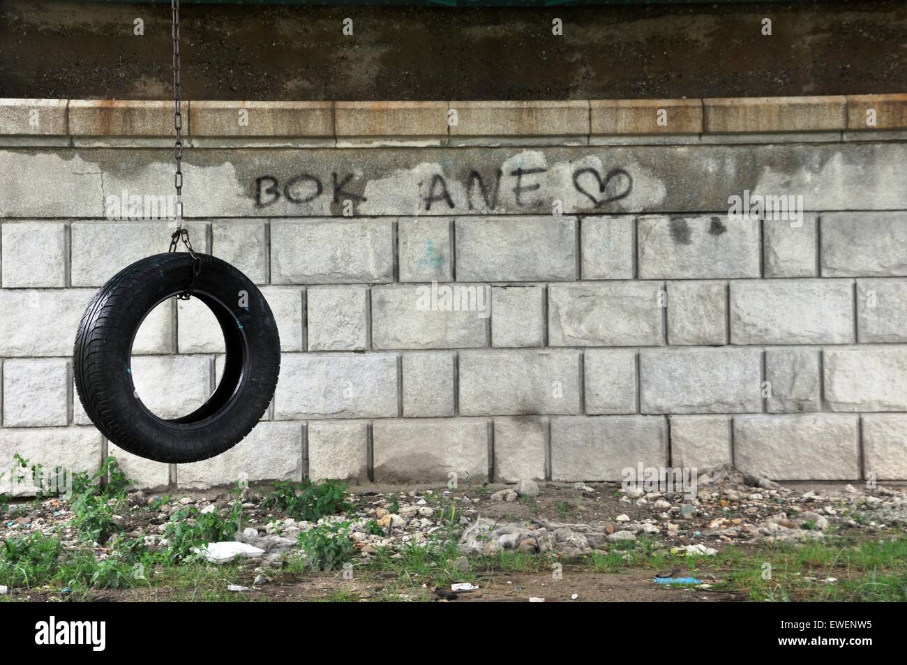 Makeshift tool hi-res stock photography and images - Alamy
