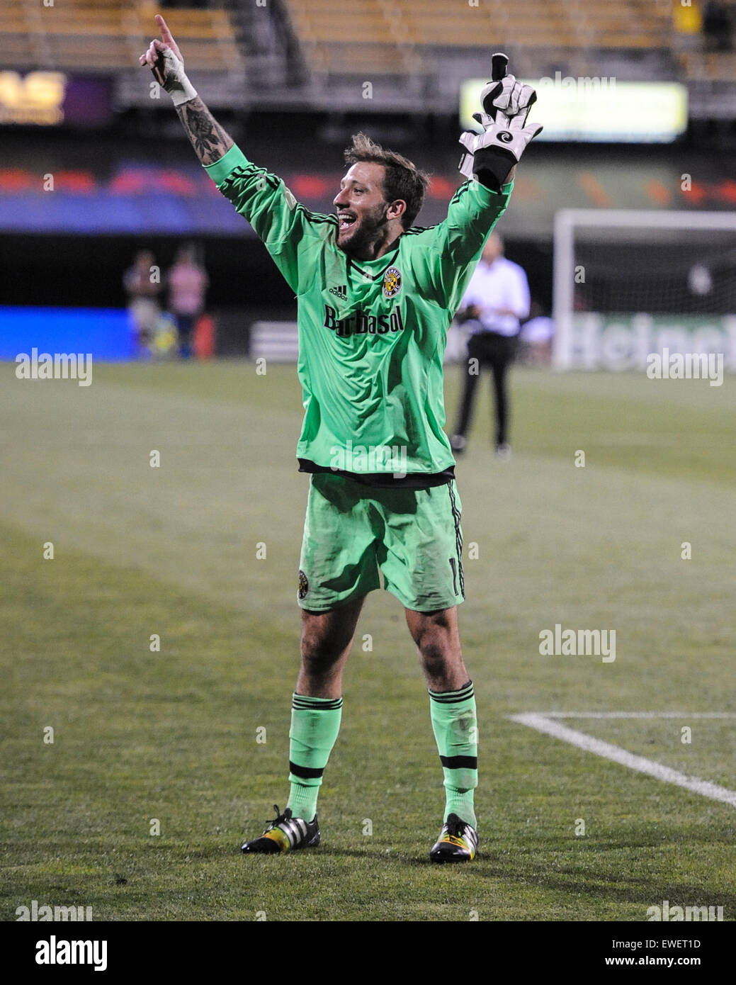 June 24, 2015:Columbus Crew SC goalkeeper Steve Clark (1) celebrates ...