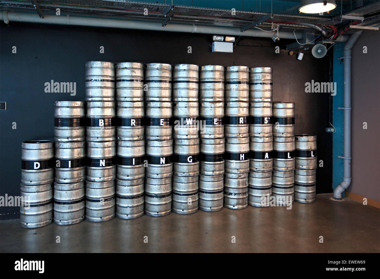 Guinness beer barrels hi-res stock photography and images - Alamy