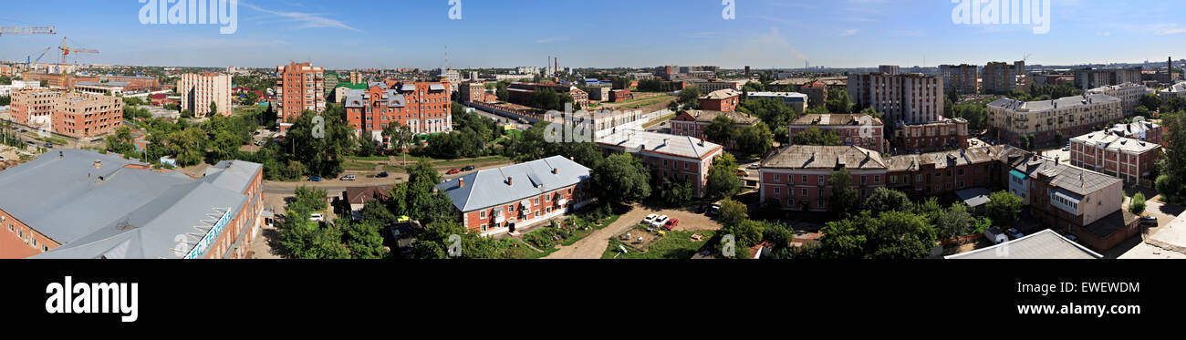 Construction of high-rise apartment brick building Stock Photo - Alamy