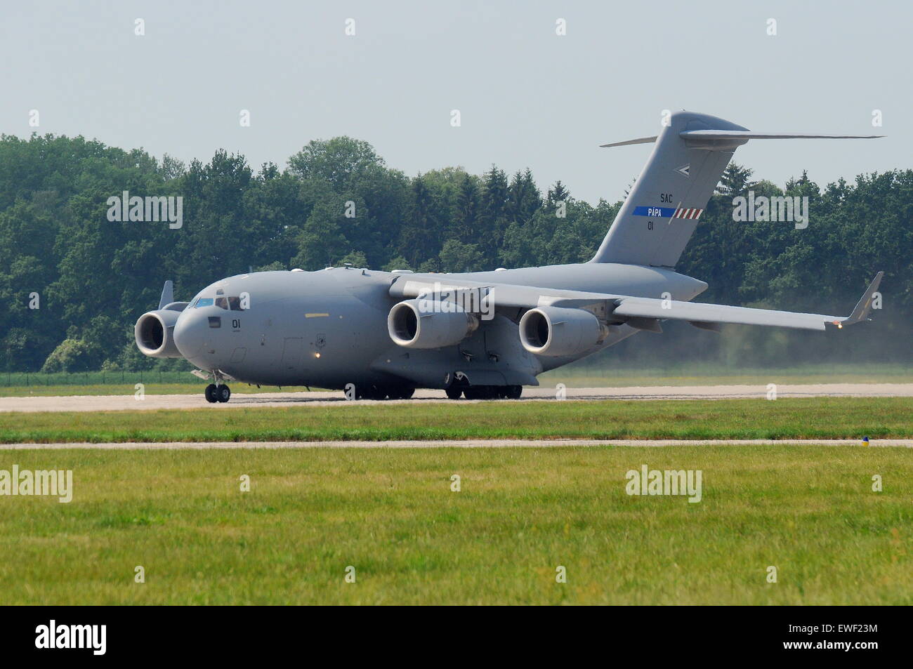 aircraft, airplane, pilot, crew, airports, Pardubice, PED, LKPD, cargo ...
