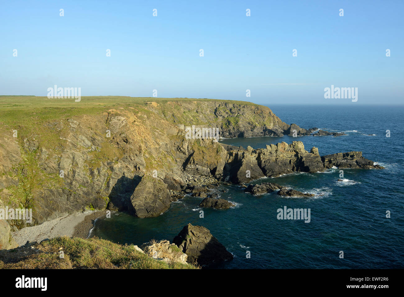 Renney Slip & Deadman's Bay, Pitting Gales Point in background Marloes ...