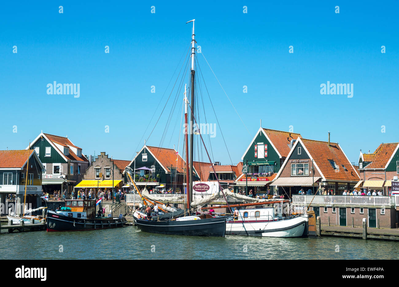 Volendam hi-res stock photography and images - Alamy