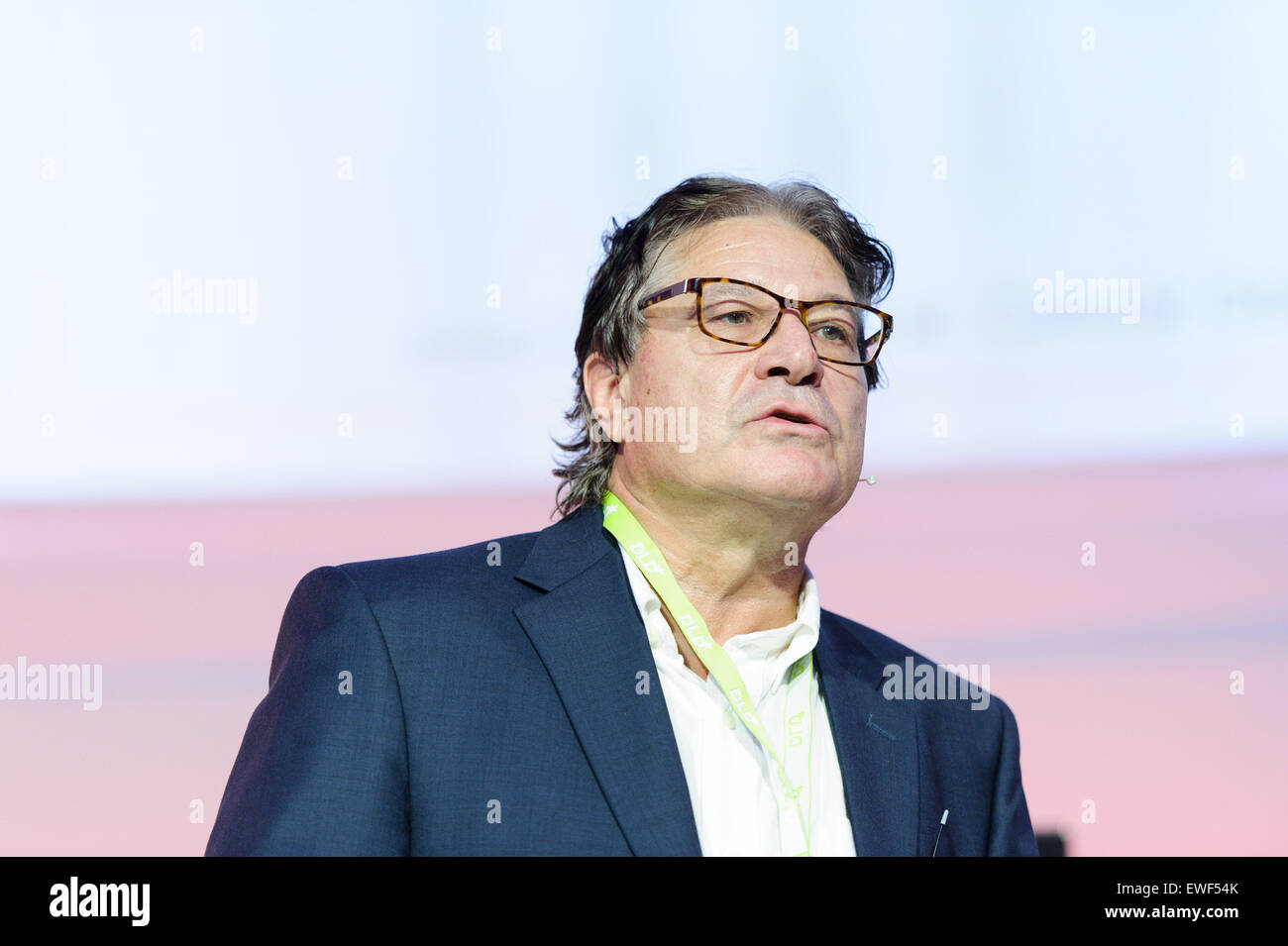 MUNICH/GERMANY - JUNE 22: Eckard Alt (Isar Klinikum Munich) speaks on ...