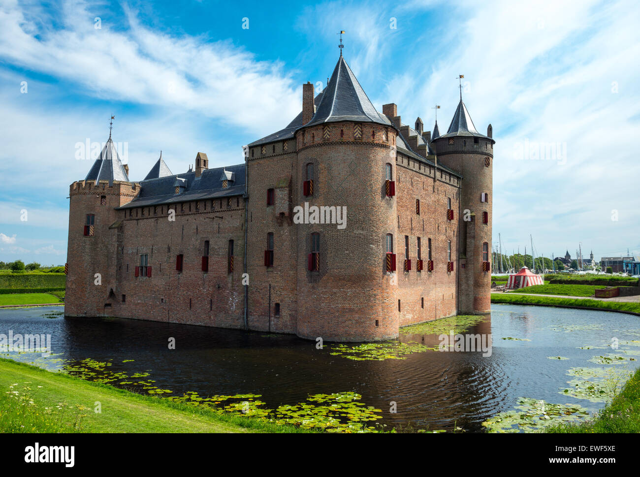 Muiden castle hi-res stock photography and images - Alamy