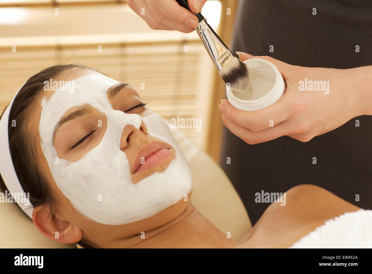 Facial mask hi-res stock photography and images - Alamy
