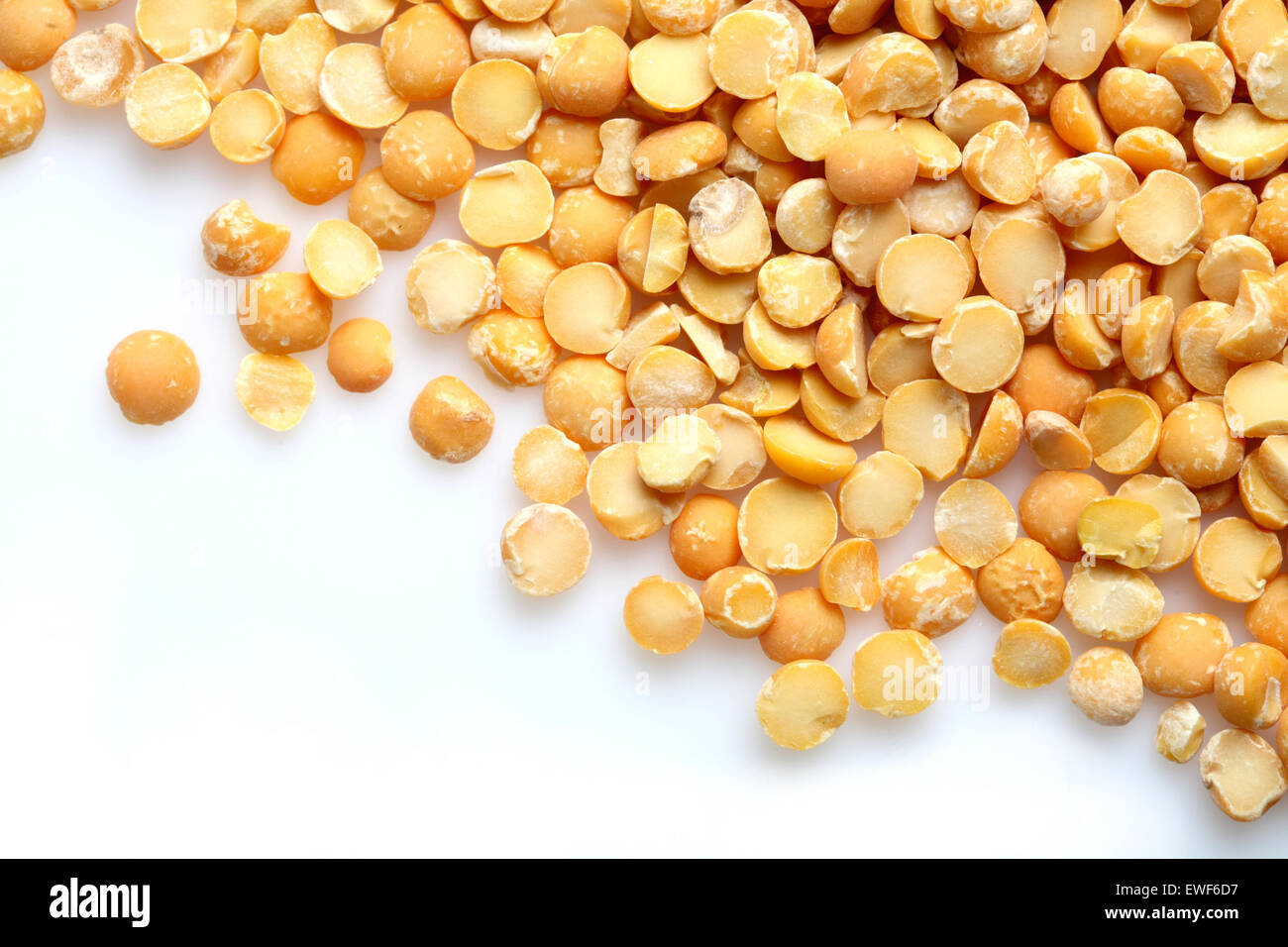 Lentil on white background - close-up Stock Photo - Alamy