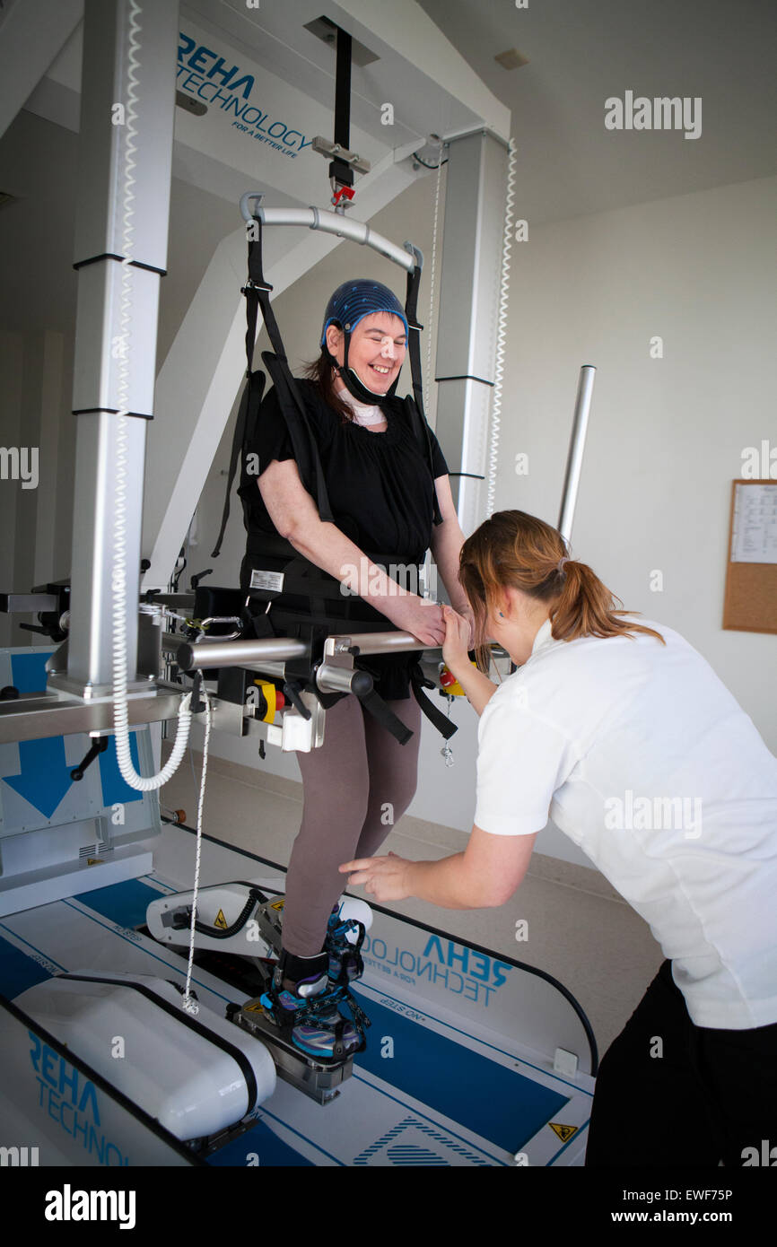 WOMAN IN REHABILITATION Stock Photo - Alamy