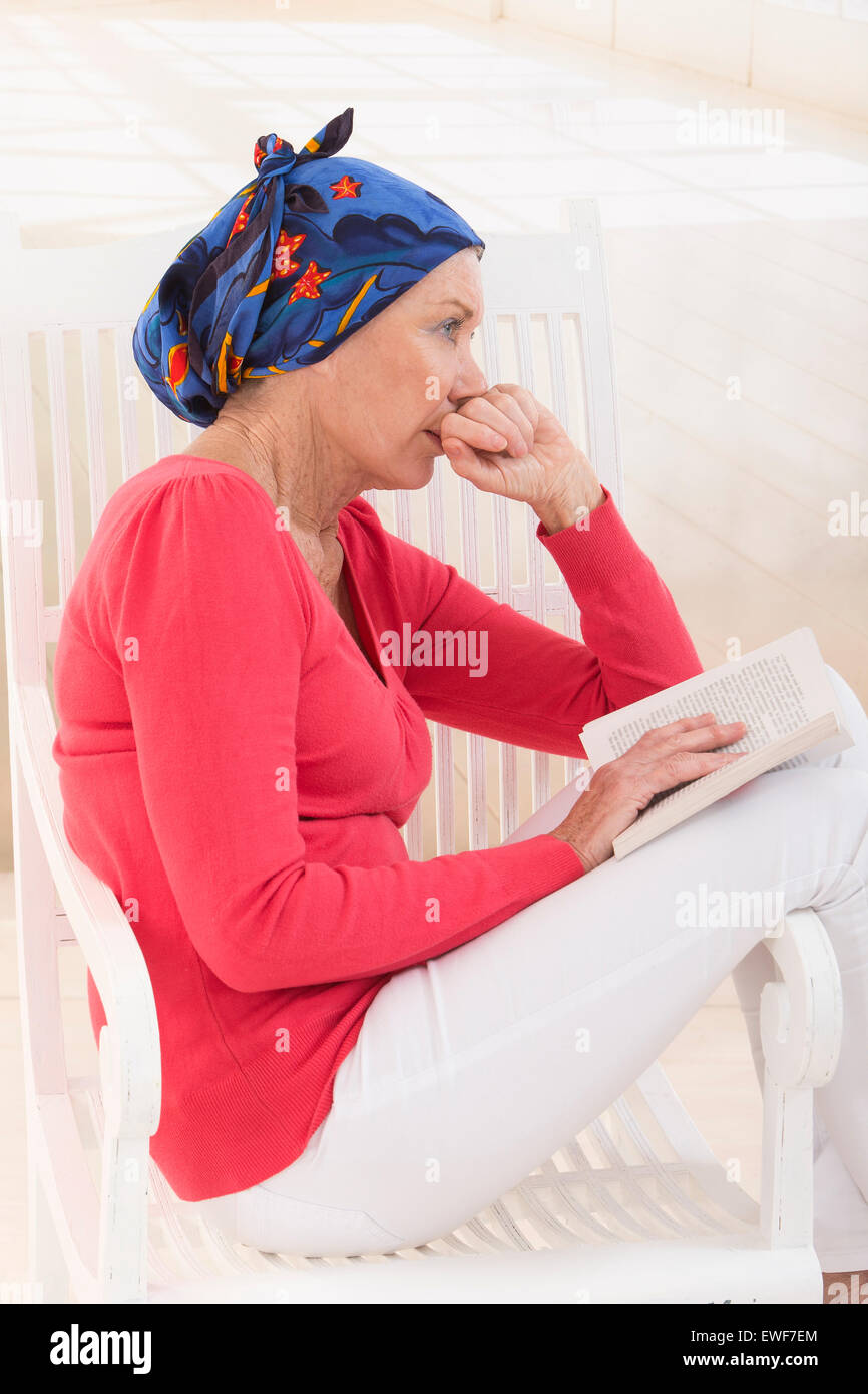 Cancer books hi-res stock photography and images - Alamy