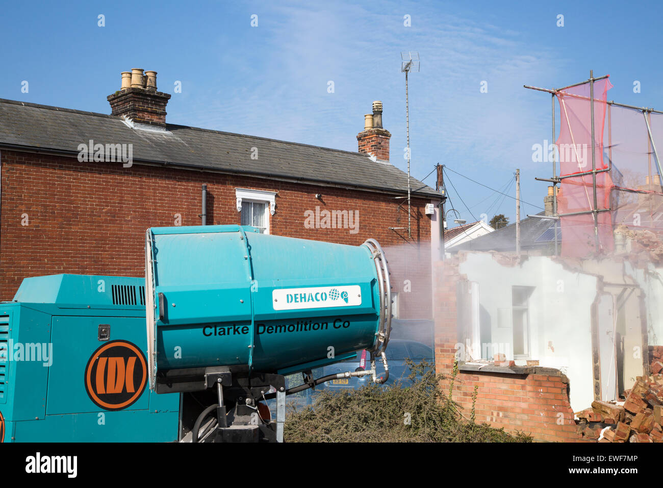 Water sprayer dampening dust demolition hi-res stock photography and ...