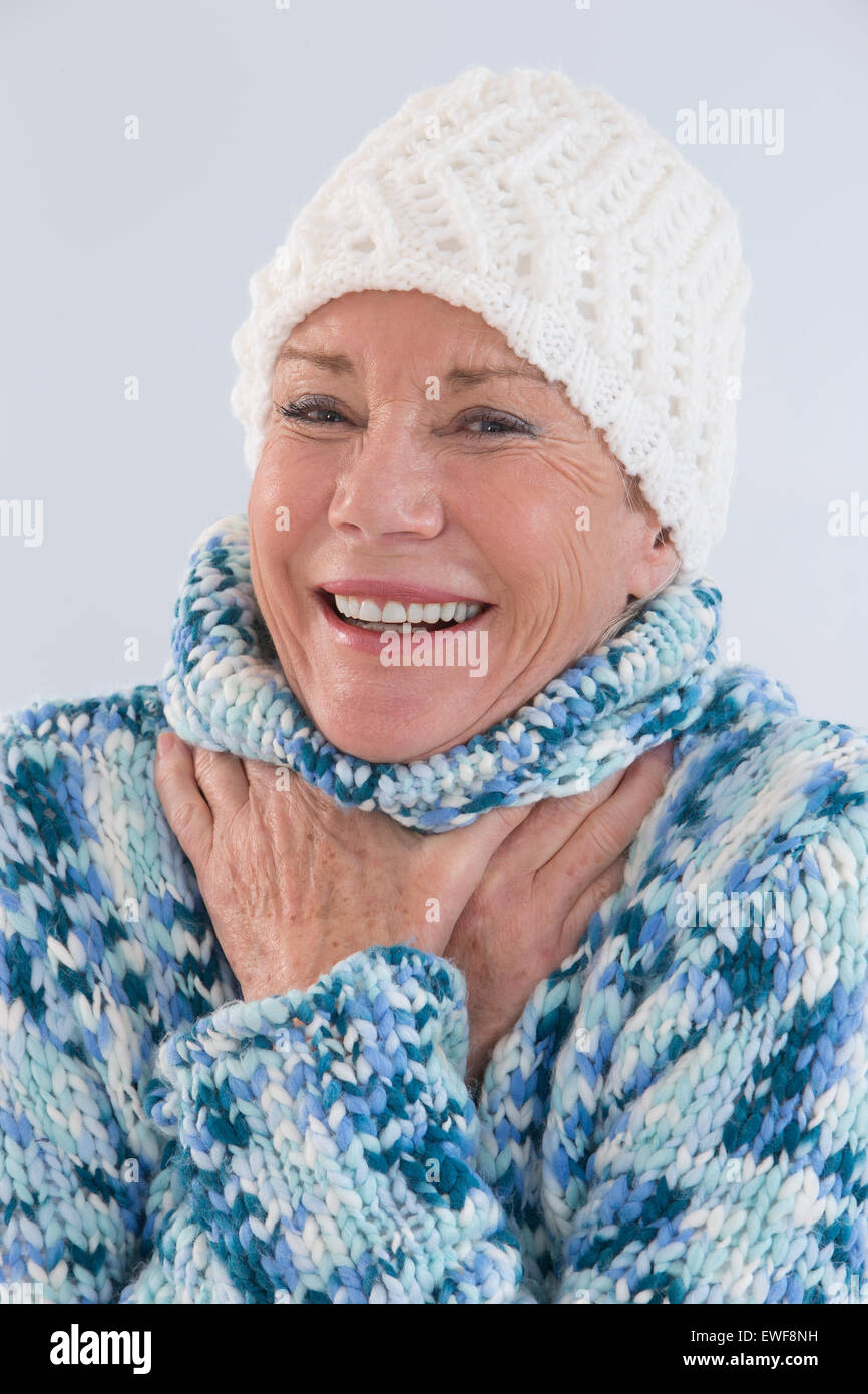 Cold cloth hi-res stock photography and images - Alamy