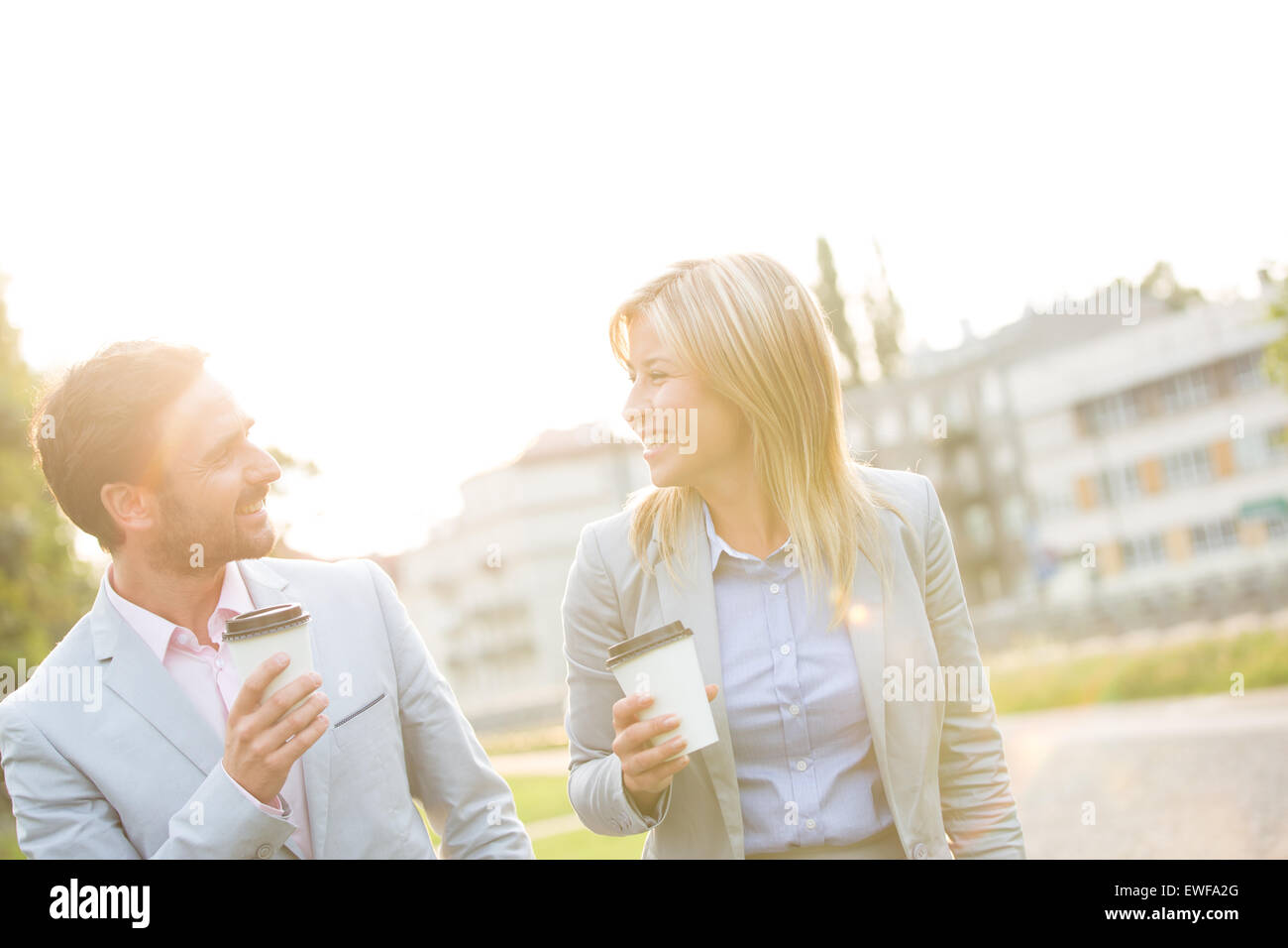 Two people holding coffee cups hi-res stock photography and images - Alamy Two people holding coffee cups hi-res stock photography and images - Alamy