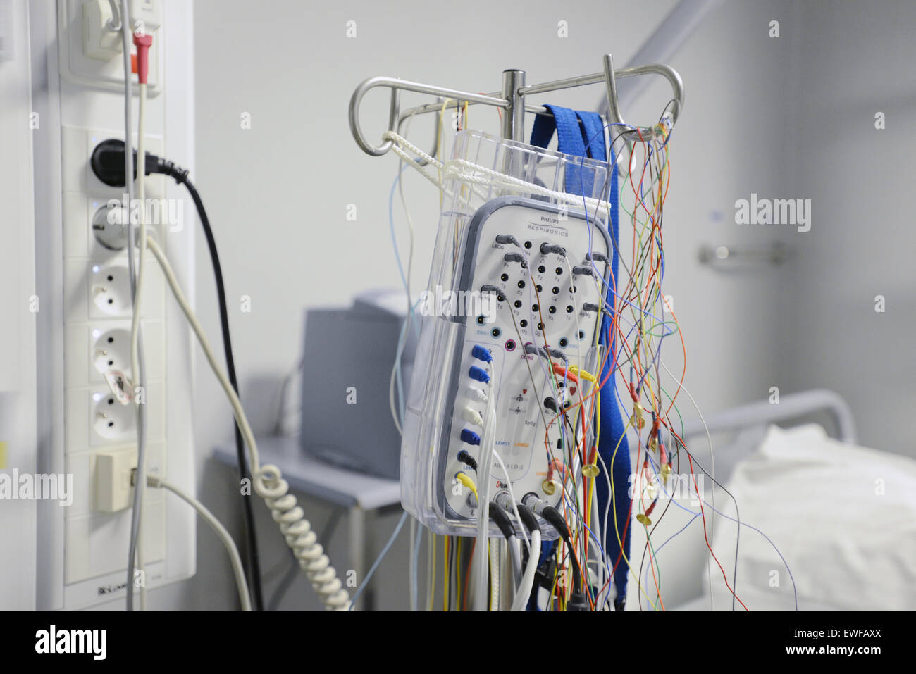 Sleep study electrodes hi-res stock photography and images - Alamy