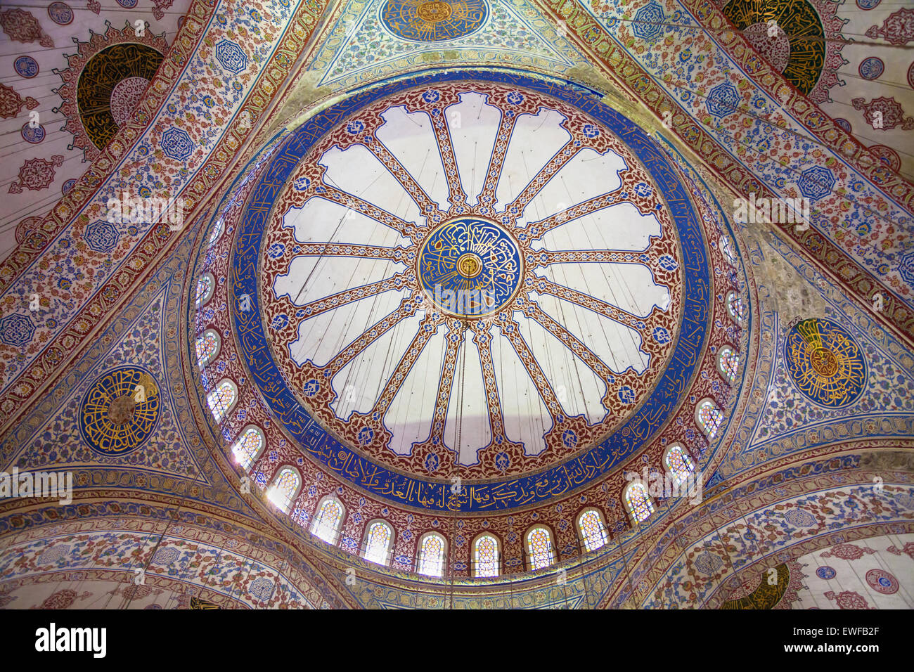 Blue mosque istanbul turkey ceiling hi-res stock photography and images ...